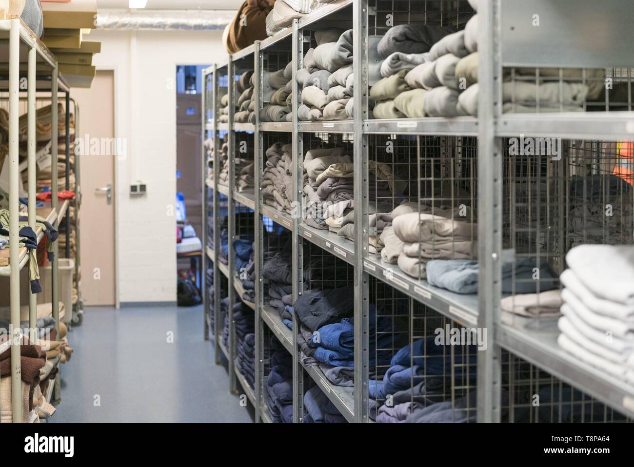 Prison clothing hi-res stock photography and images - Alamy