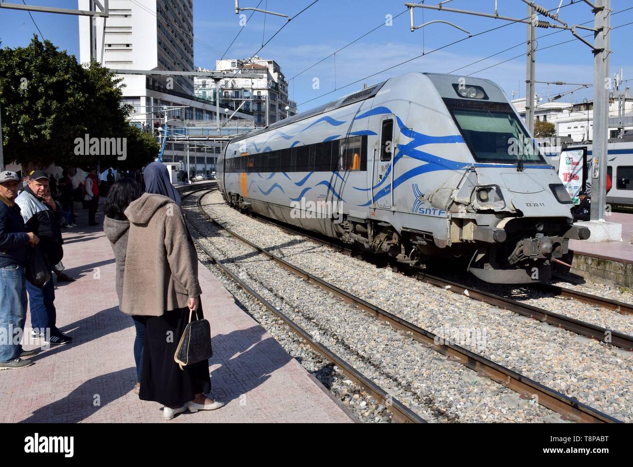 Diesel railcar of the Algerian SNTF railway at the Gare d'Agha railway ...