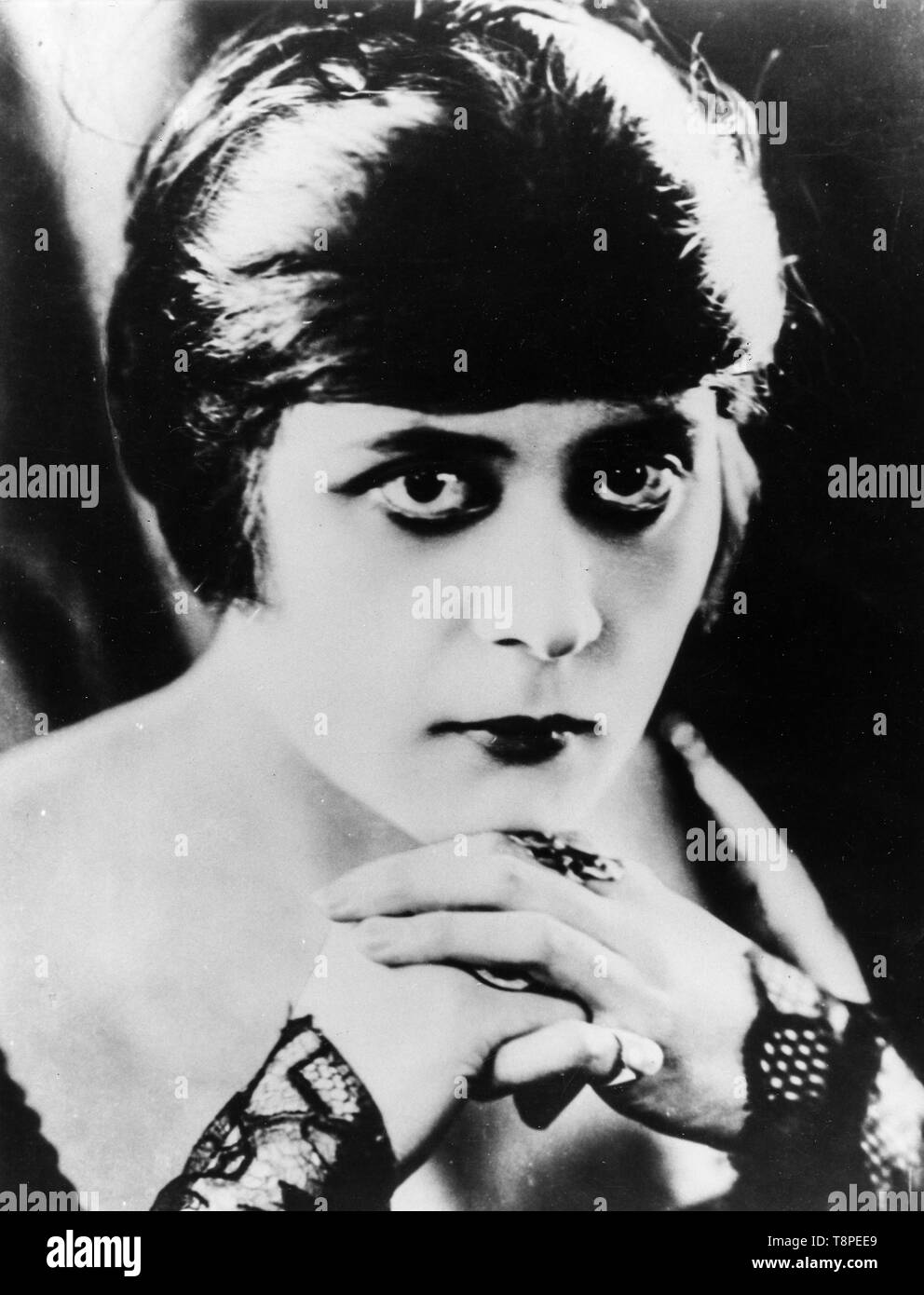 Theda bara hi-res stock photography and images - Alamy