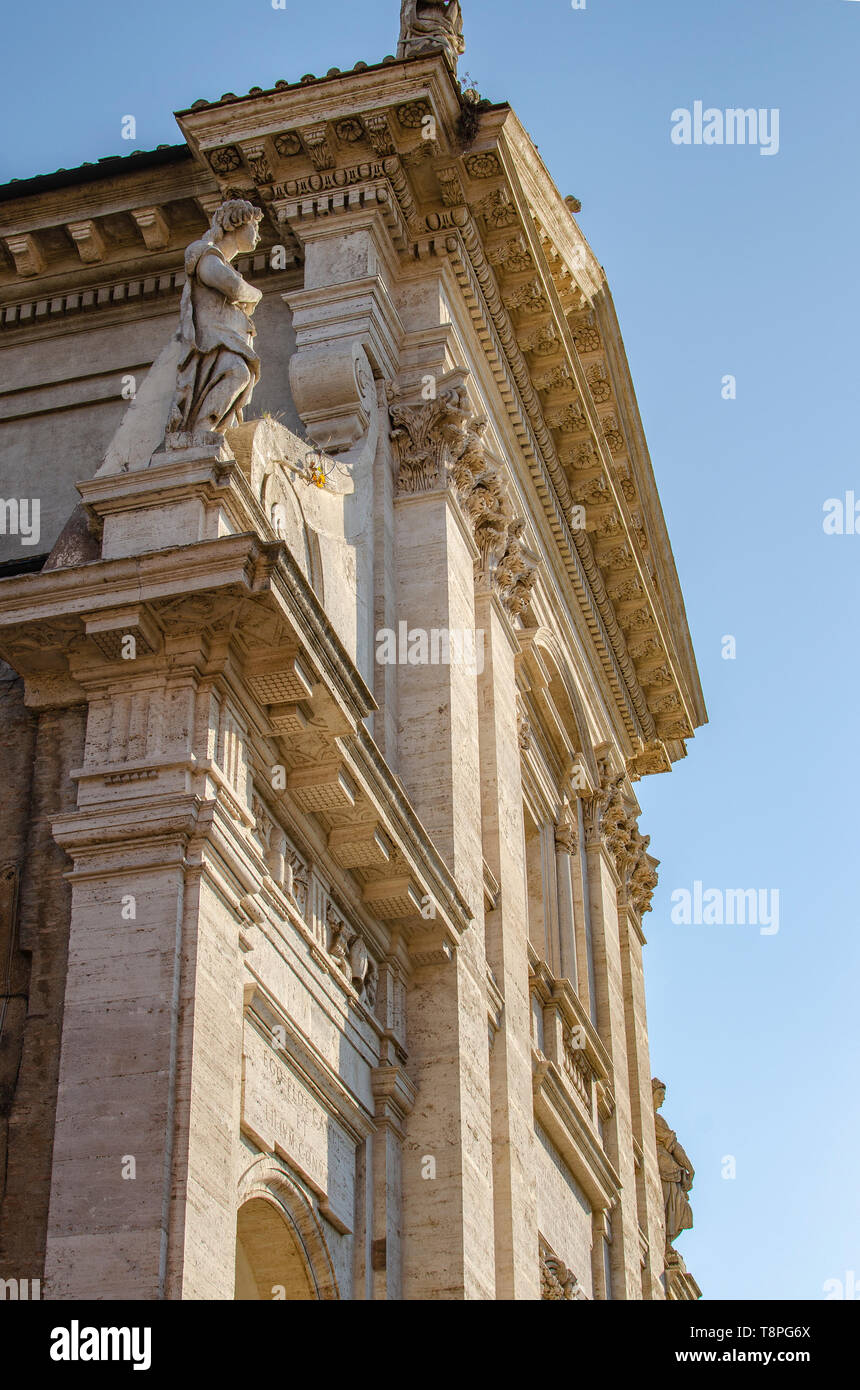 Basilica romana hi-res stock photography and images - Alamy