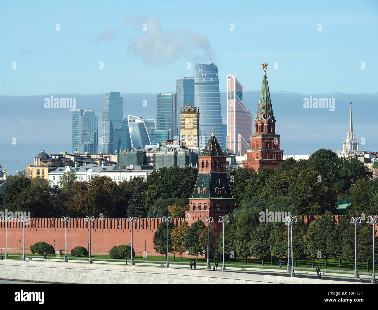 Moscow city view old modern hi-res stock photography and images - Alamy