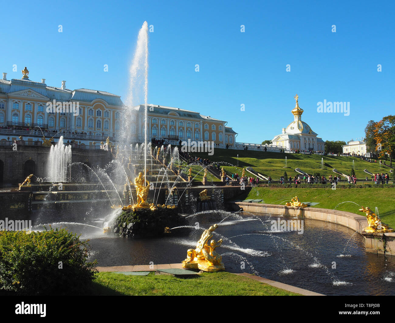 Samson Fountain, Grand Cascade, Peterhof, Petrodvorets, St. Petersburg ...