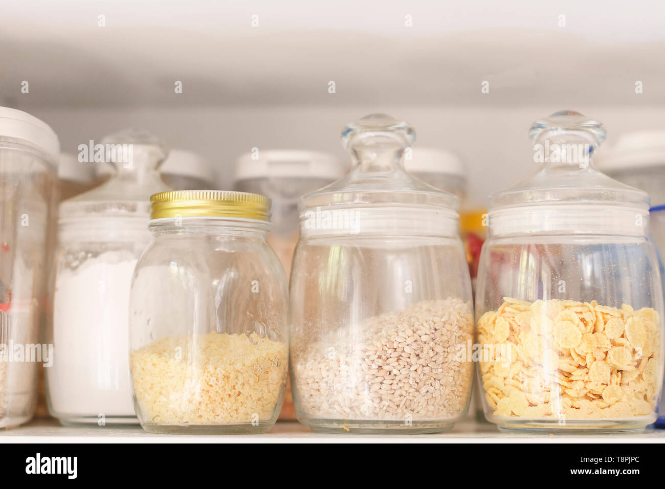 Organizing jars hi-res stock photography and images - Alamy