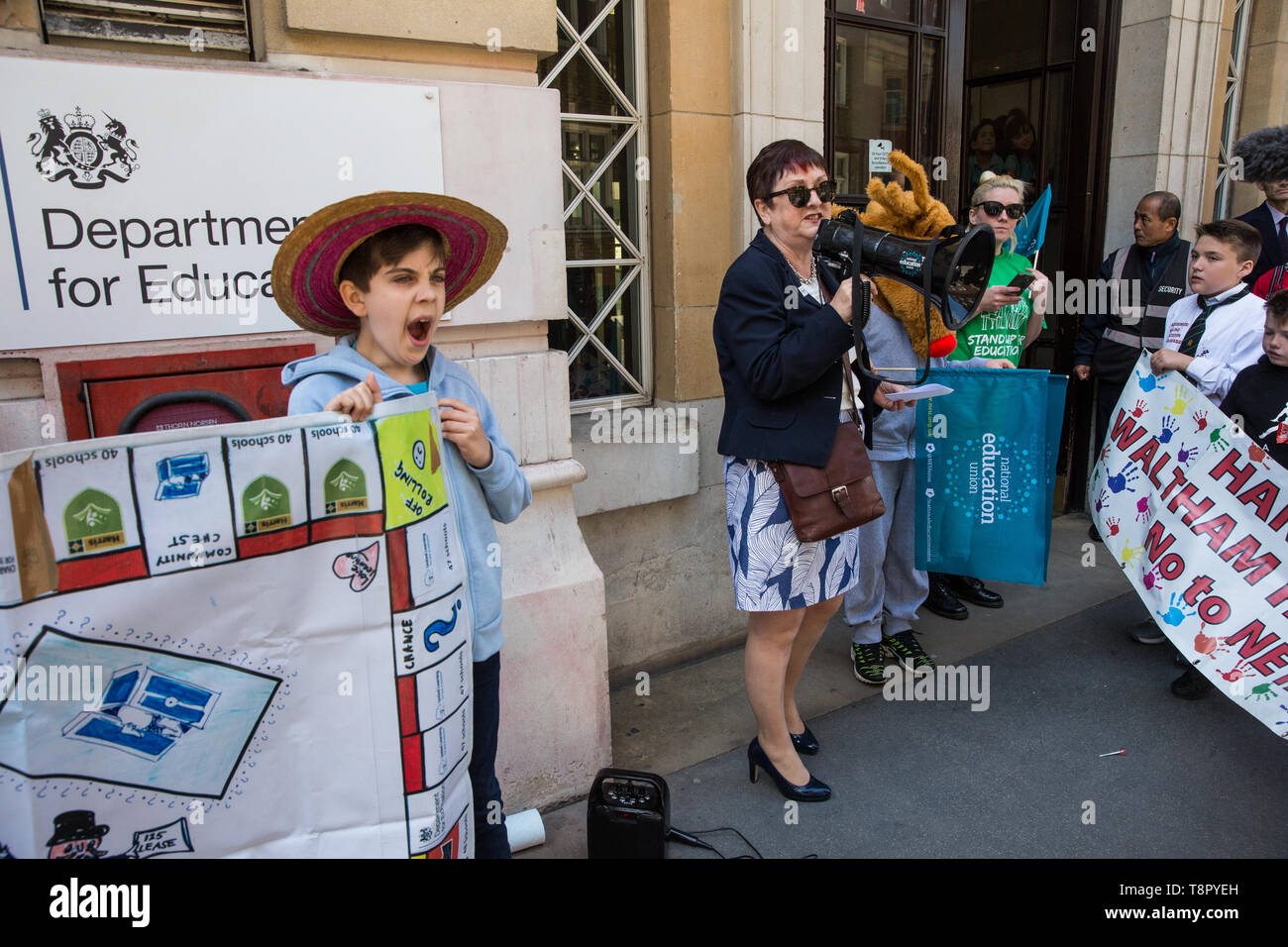 John roan school hi-res stock photography and images - Alamy