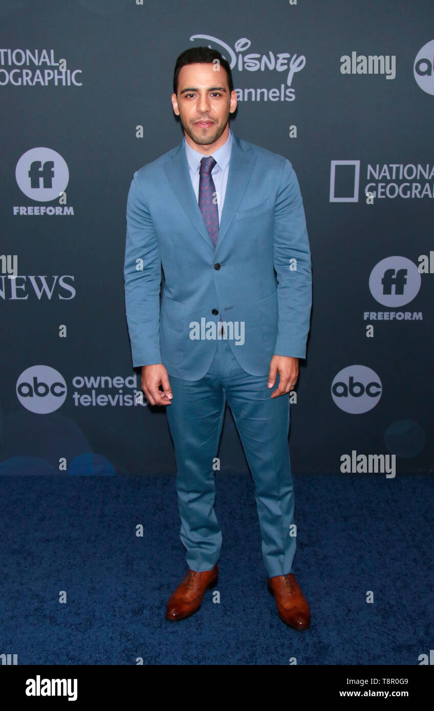 Victor Rasuk Fifty Shades Of Grey