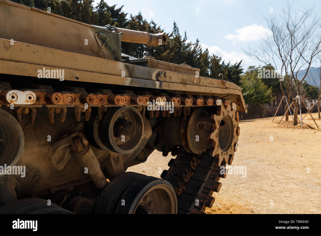 Truck mounted heavy machine gun hi-res stock photography and images - Alamy