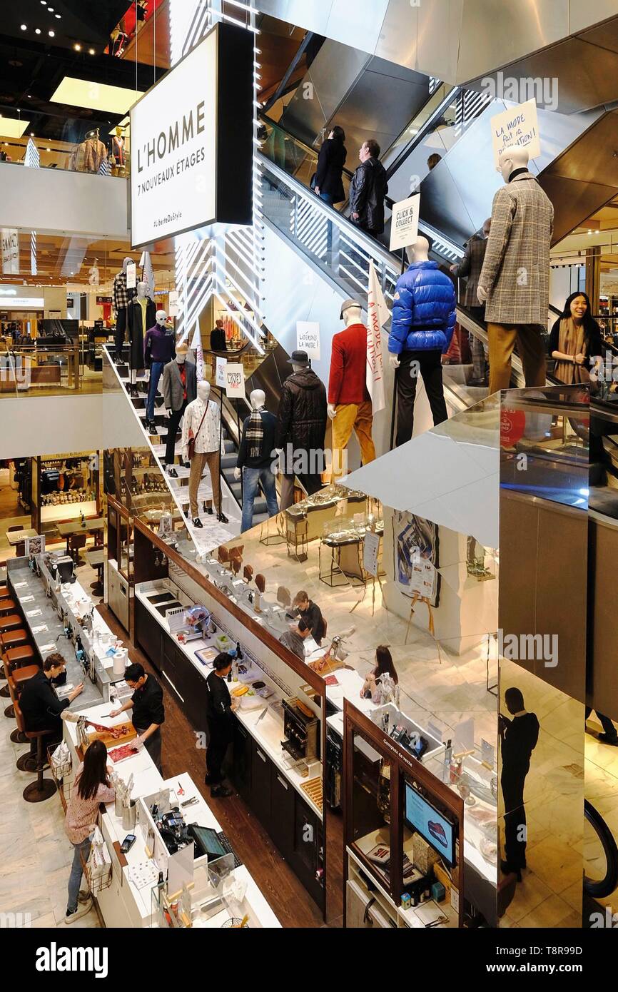France, Paris, Boulevard Haussman, inside Le Printemps Haussmann ...