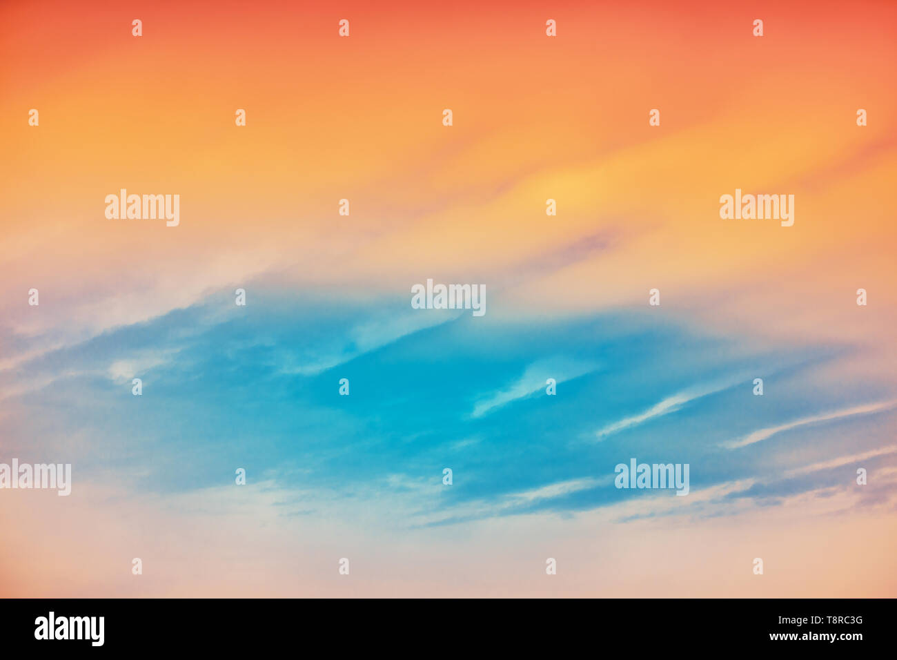 Colorful gradient sky hi-res stock photography and images - Alamy