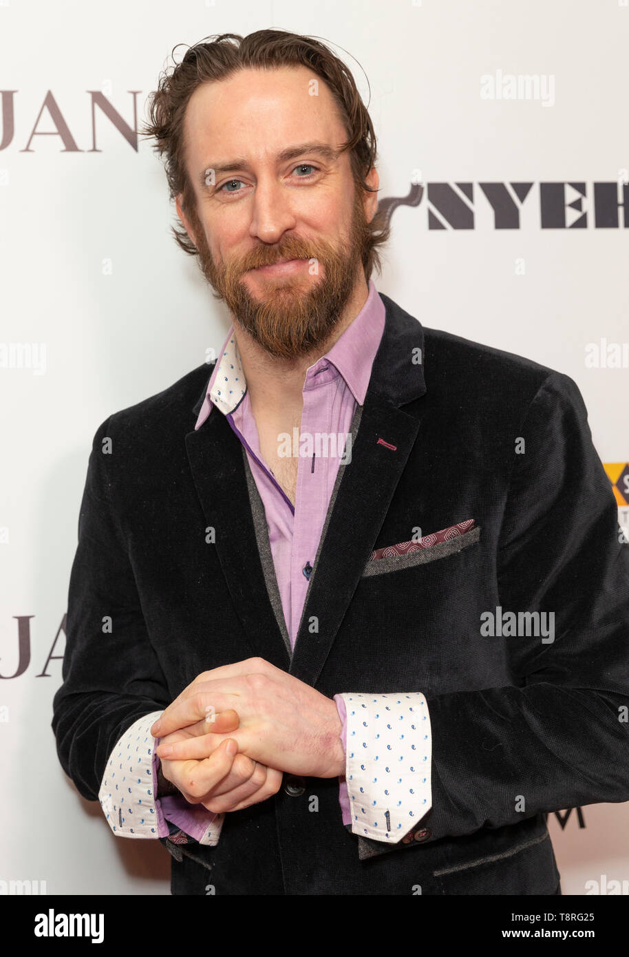 Phil burke hi-res stock photography and images - Alamy