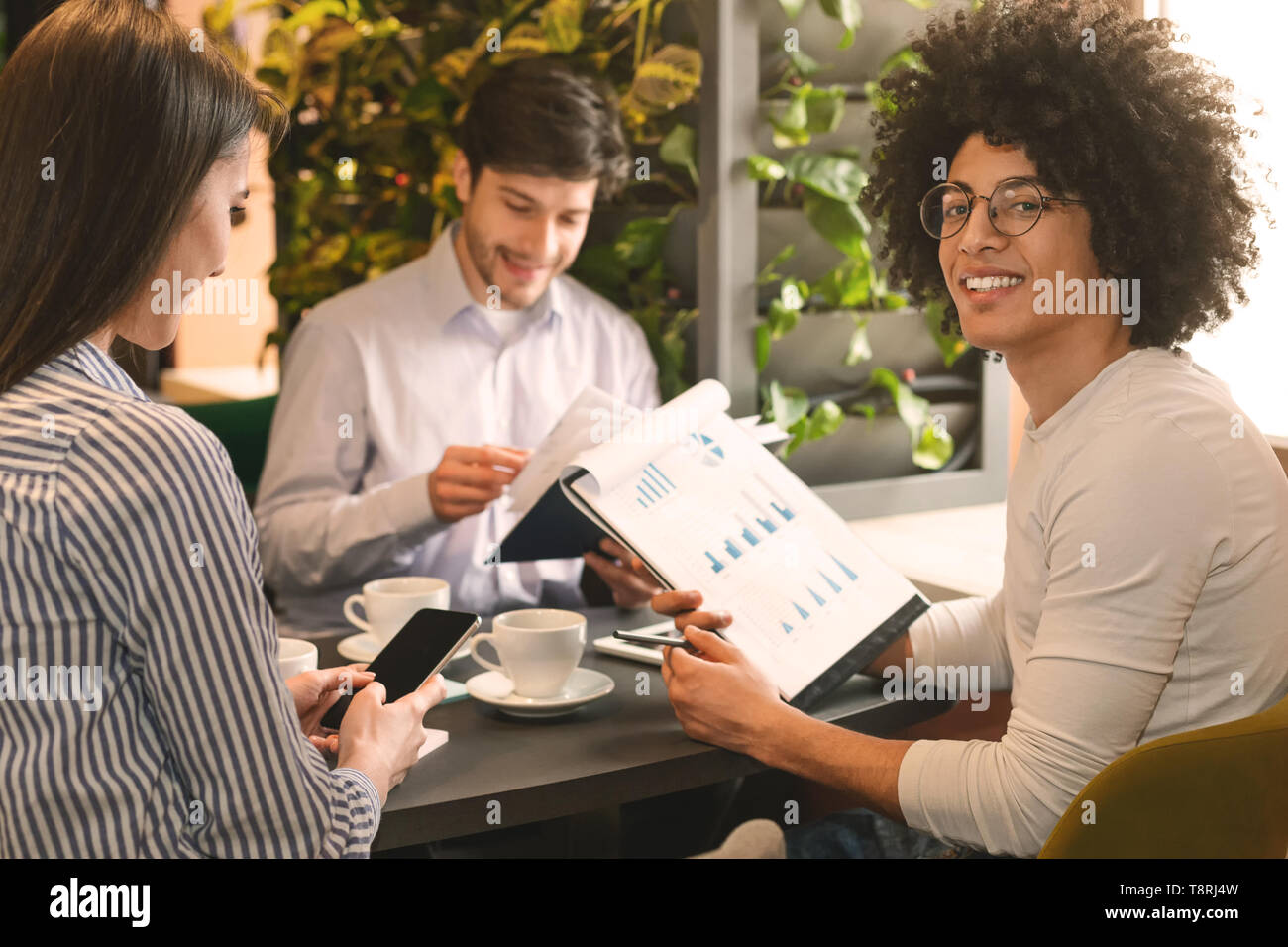 Partnership team hi-res stock photography and images - Alamy