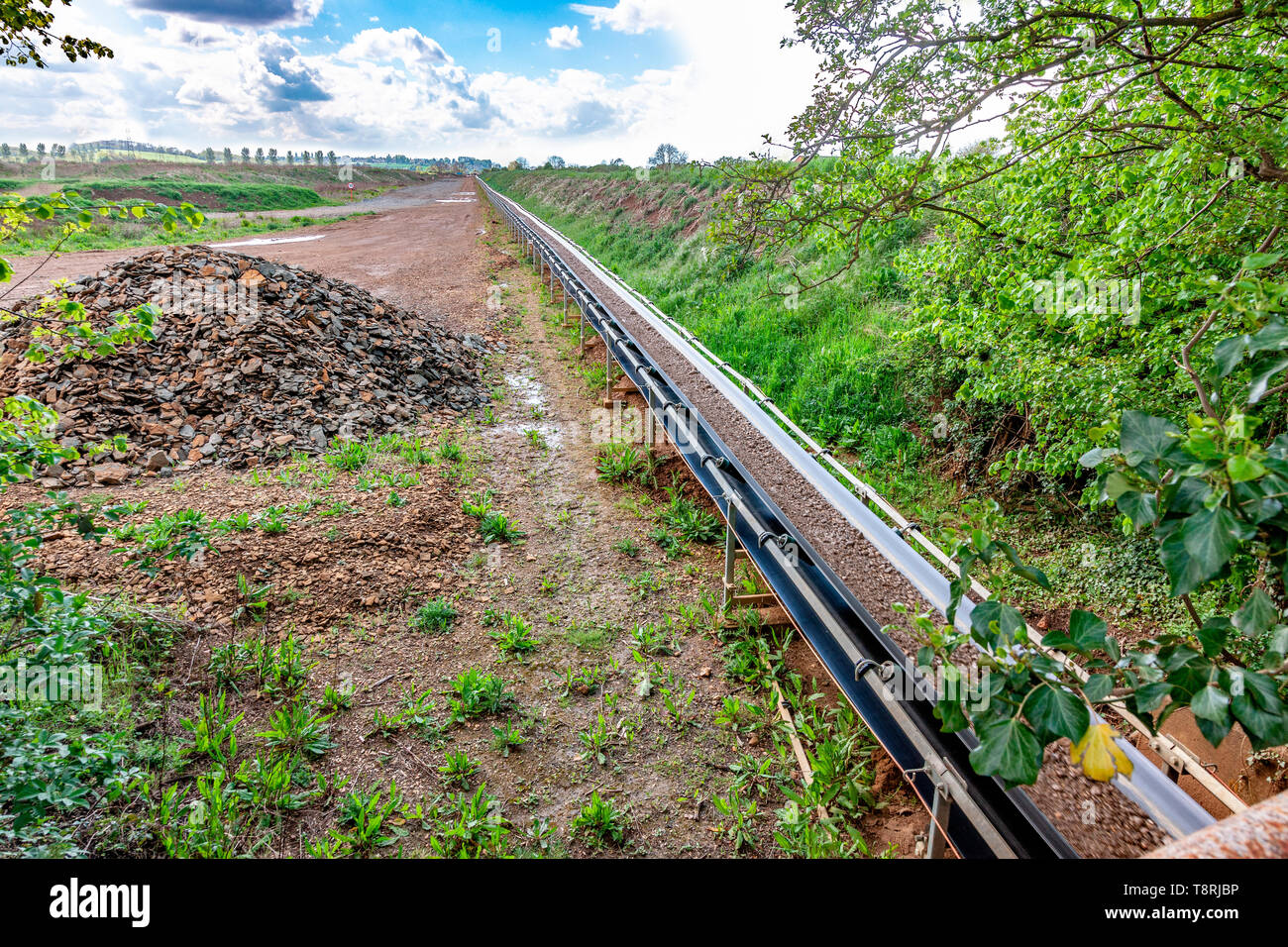 Hanson quarry hi-res stock photography and images - Alamy