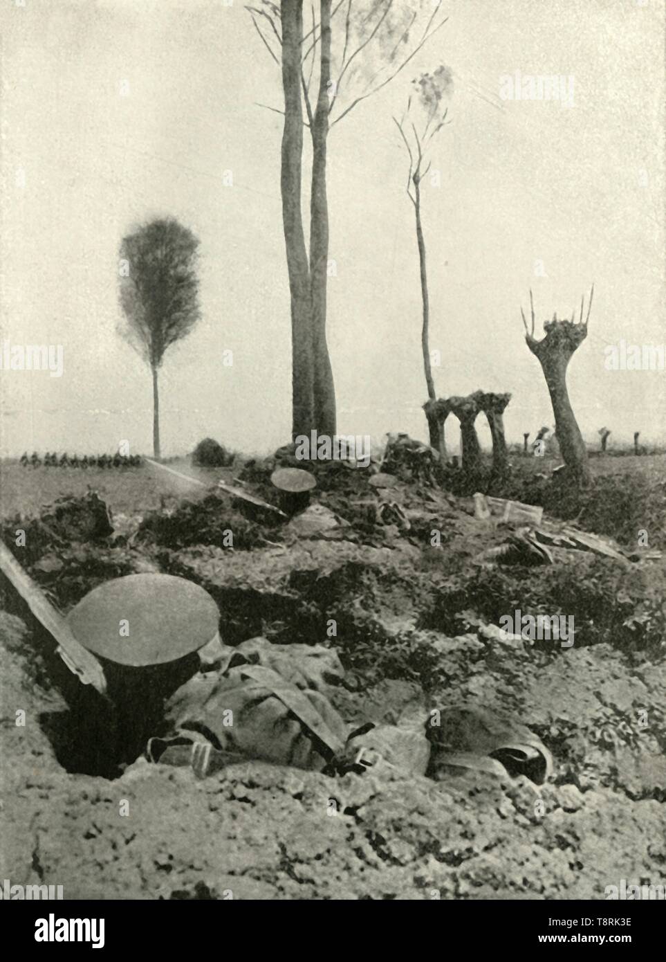 British bayonet attack hi-res stock photography and images - Alamy