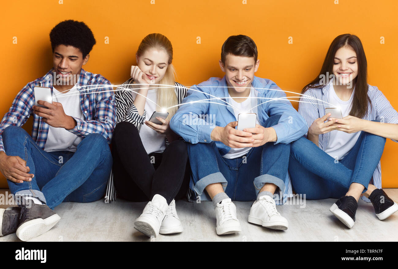 Internet addiction student hi-res stock photography and images - Alamy