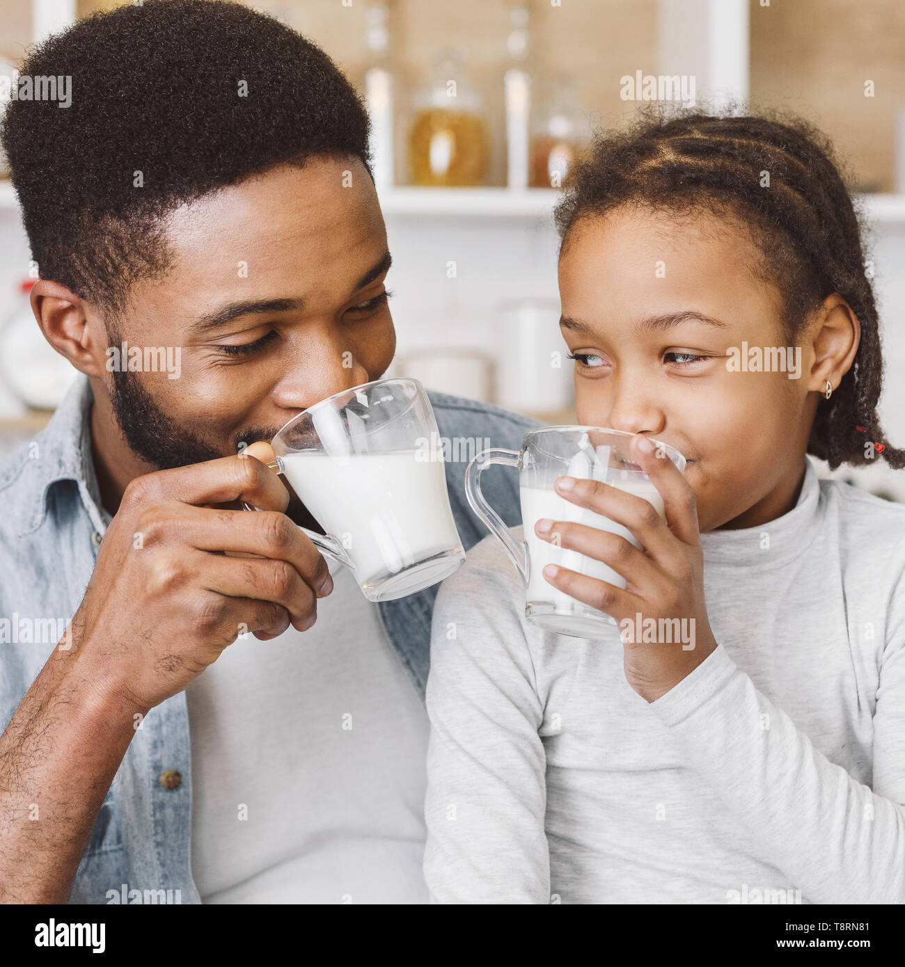 Happy single father hi-res stock photography and images - Alamy