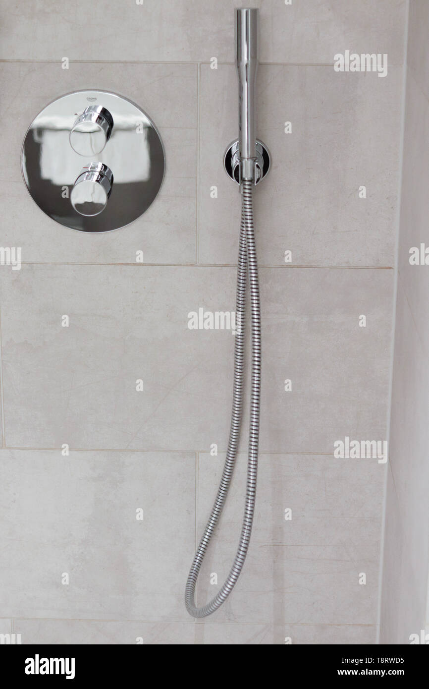 Hand held shower hi-res stock photography and images - Alamy