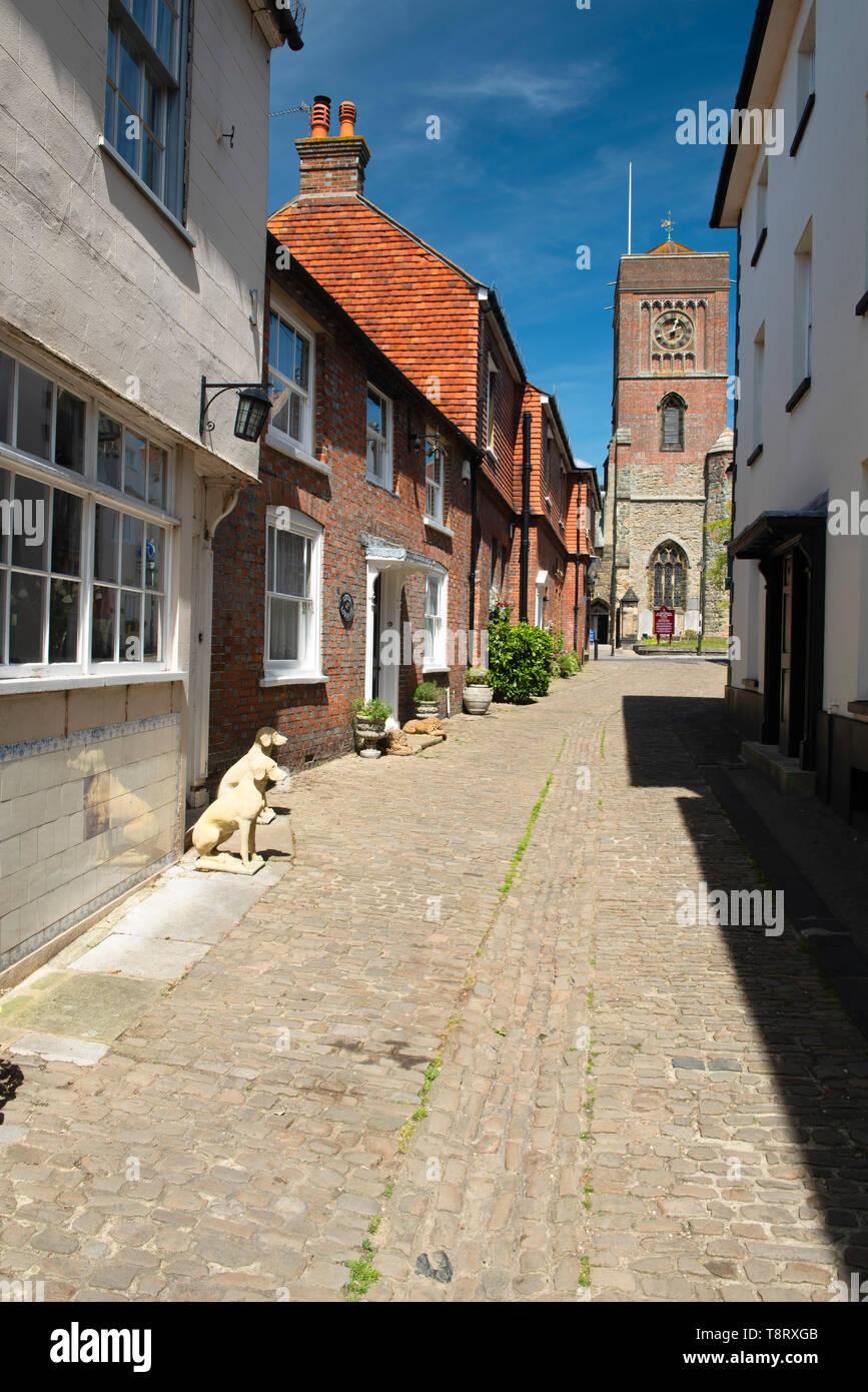 Thoroughfare hi-res stock photography and images - Alamy