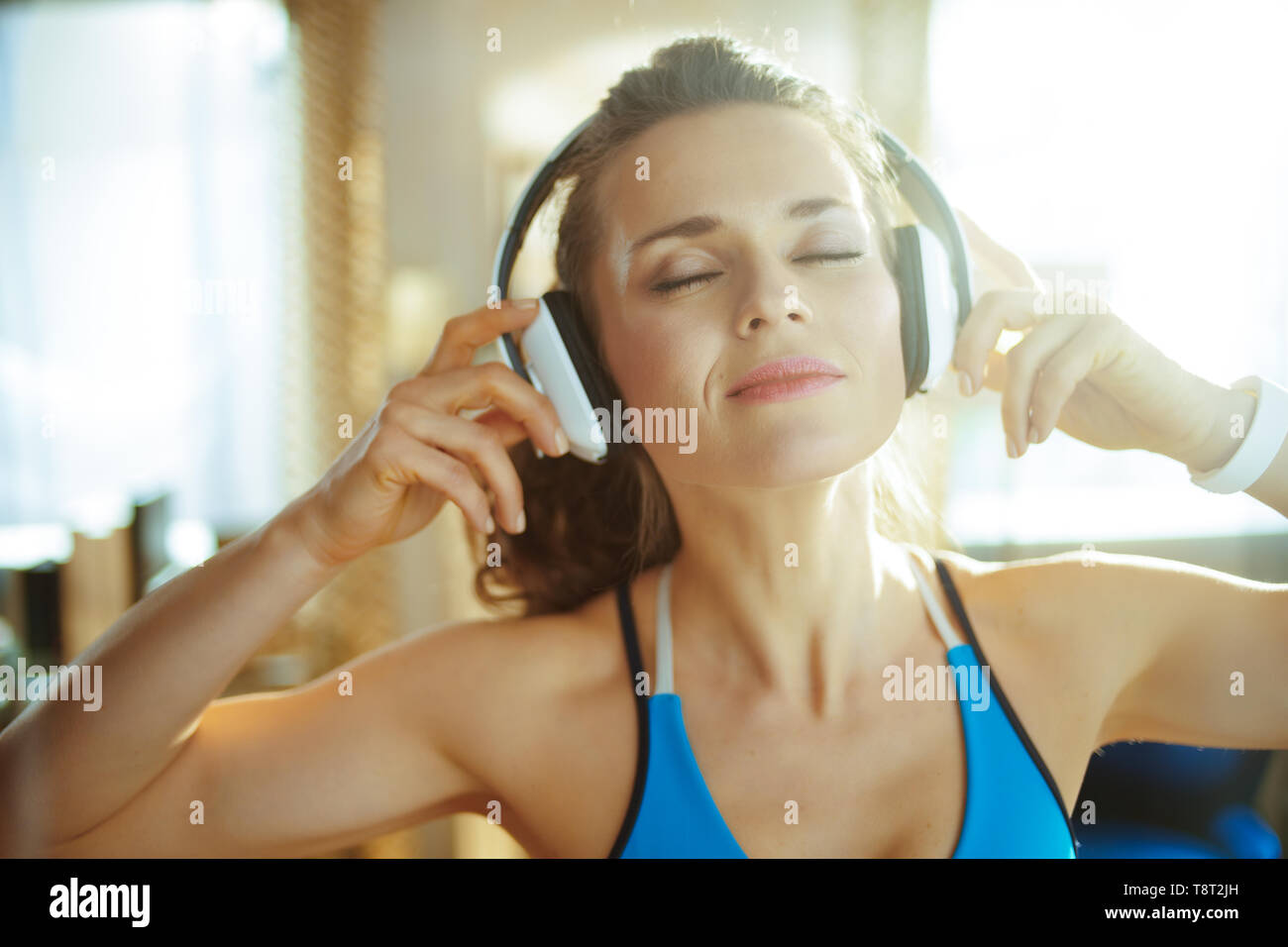 Player monitoring hi-res stock photography and images - Alamy