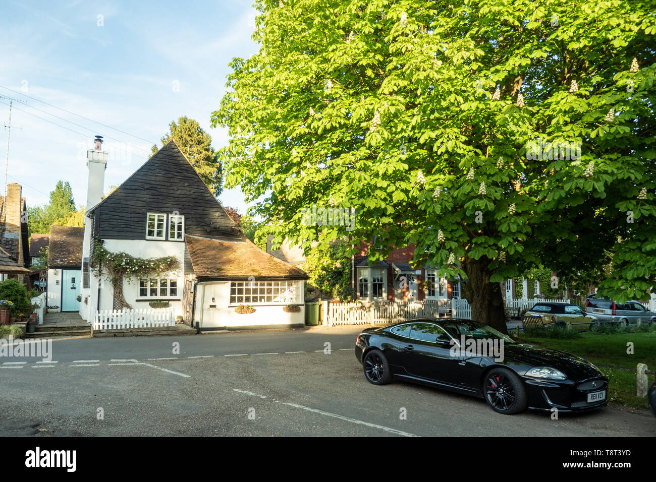 Hertfordshire village hi-res stock photography and images - Alamy