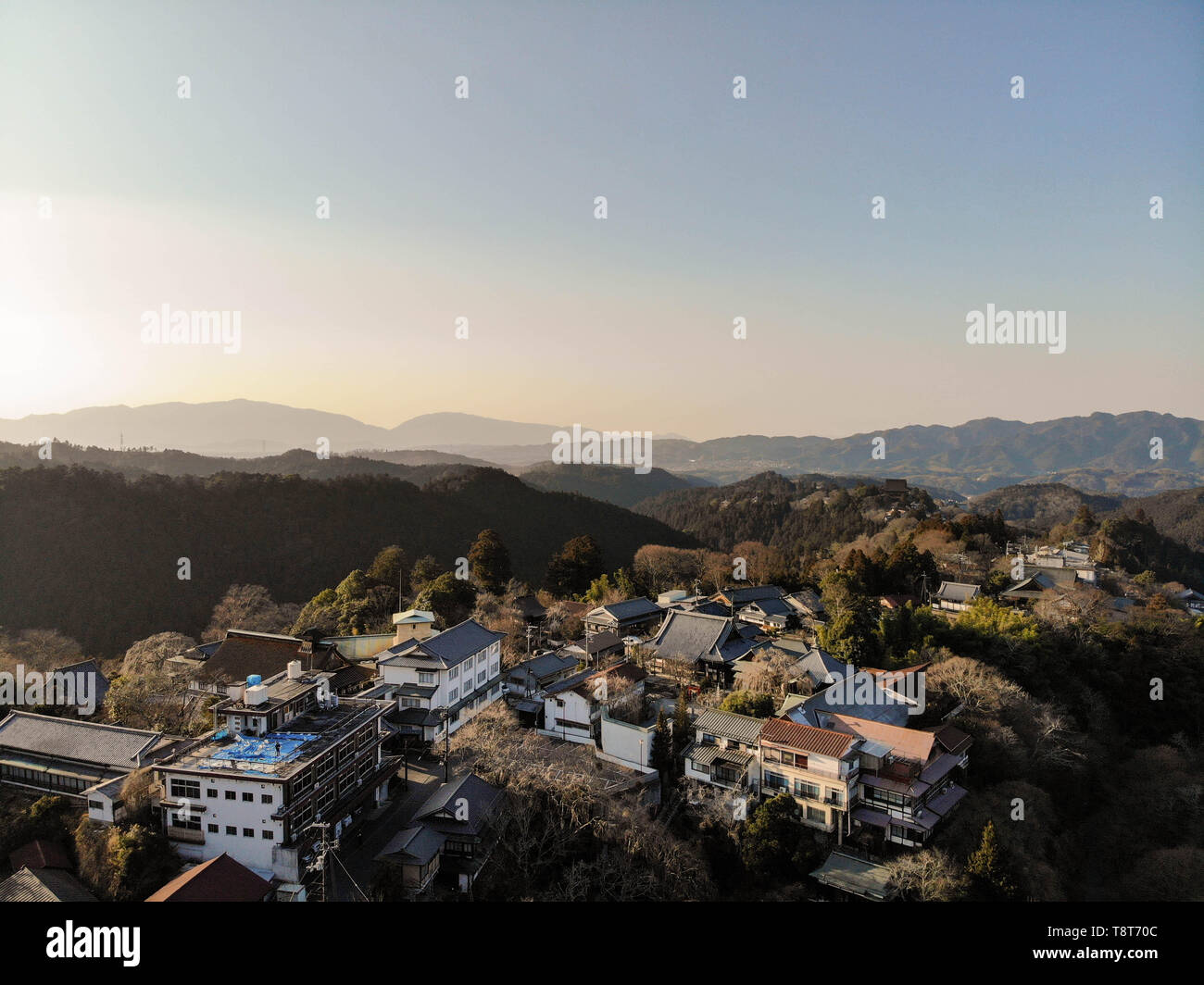 Sun begins to set over small Japanese village in the mountains Stock ...