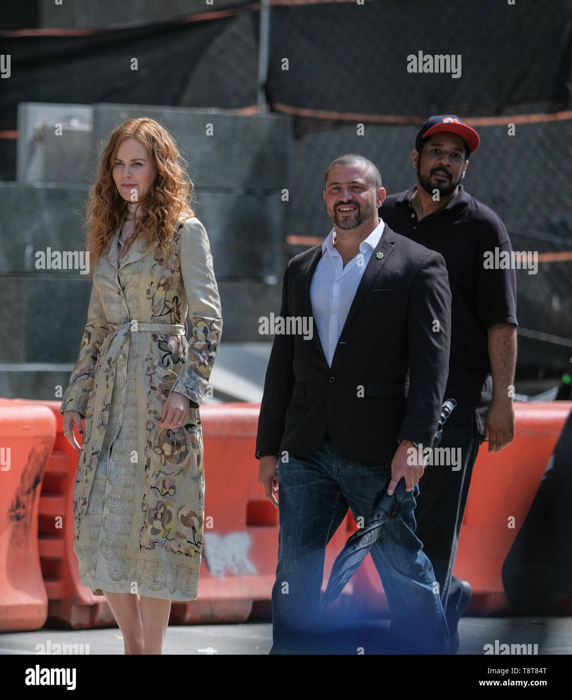 Nicole Kidman, Hugh Grant and Donald Sutherland on the set of the 'The ...