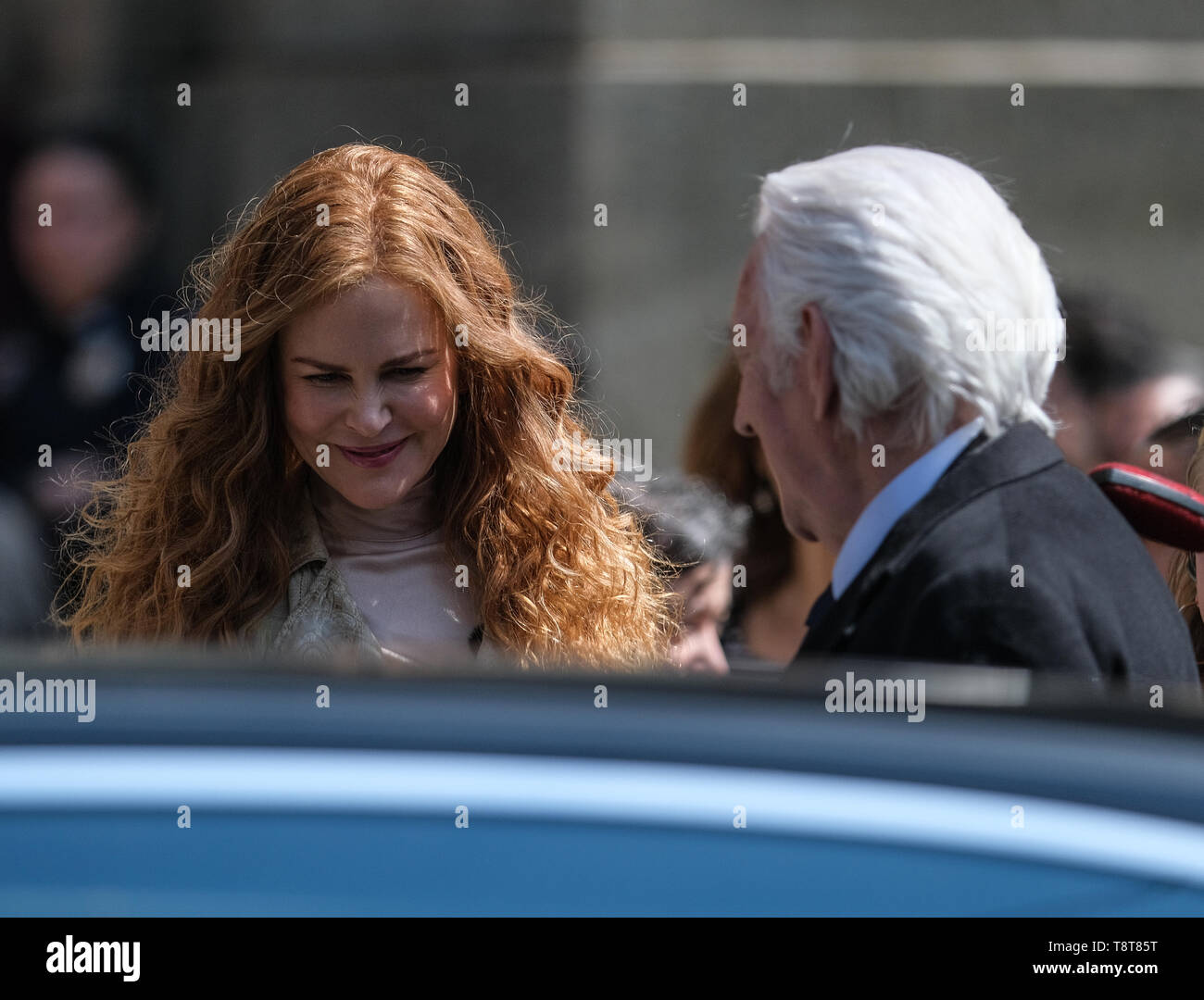 Nicole Kidman, Hugh Grant and Donald Sutherland on the set of the 'The ...