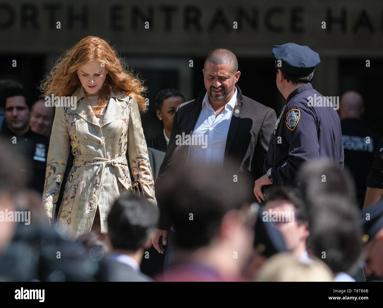Nicole Kidman, Hugh Grant and Donald Sutherland on the set of the 'The ...