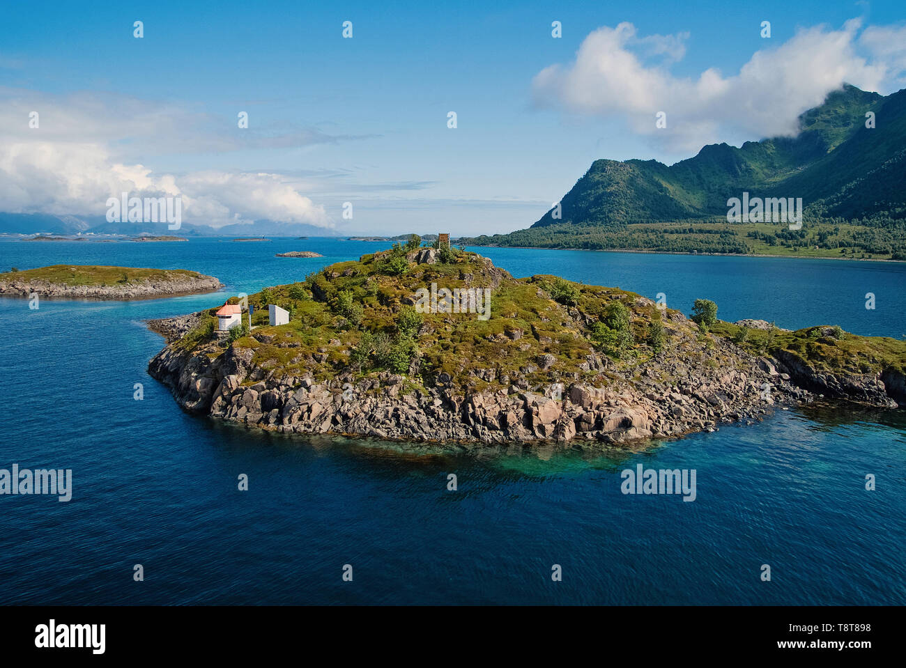 Isle in sea. Archipelago on idyllic sky. Summer vacation on island ...