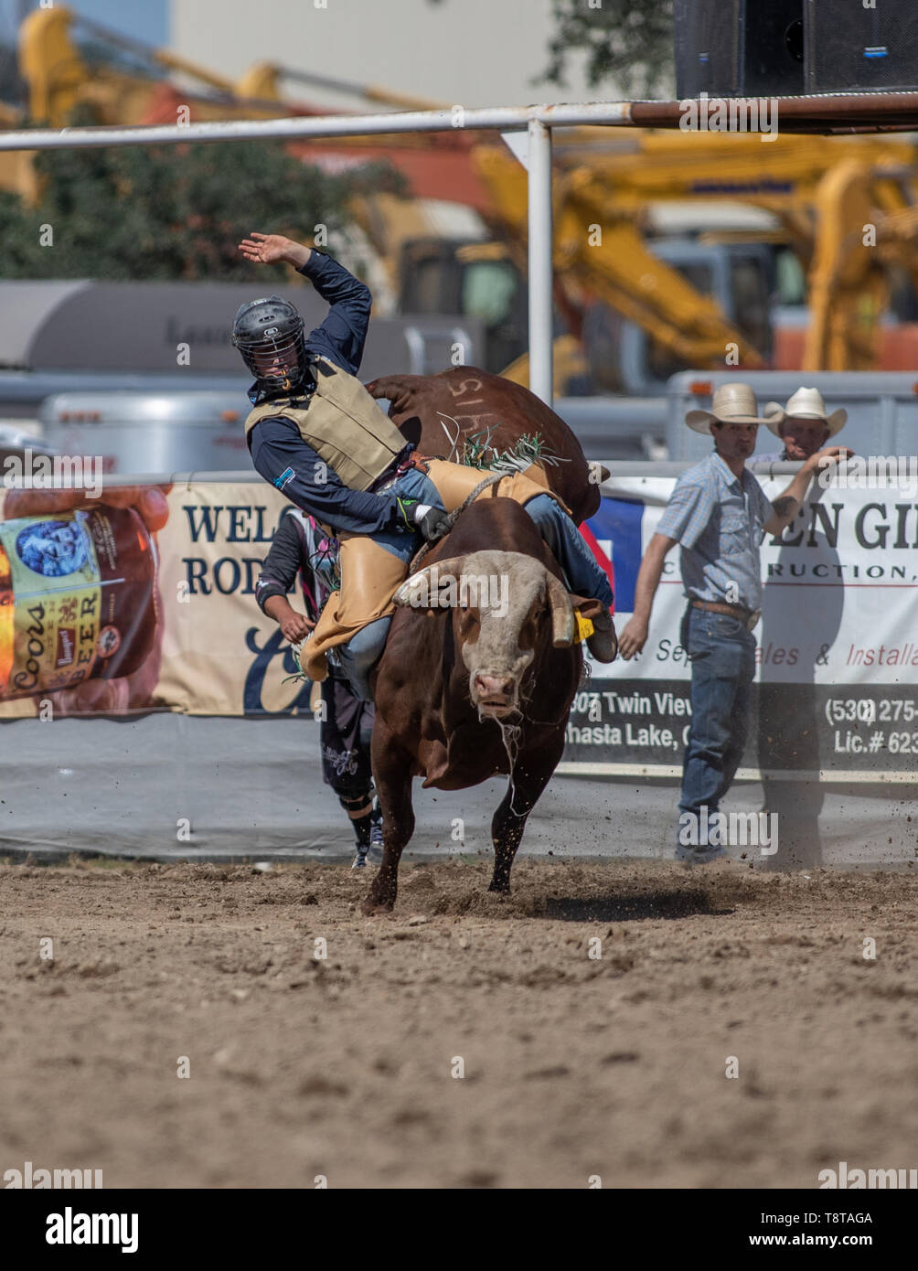 Rodeo action at the Cottonwood Rodeo in Northern California Stock Photo ...