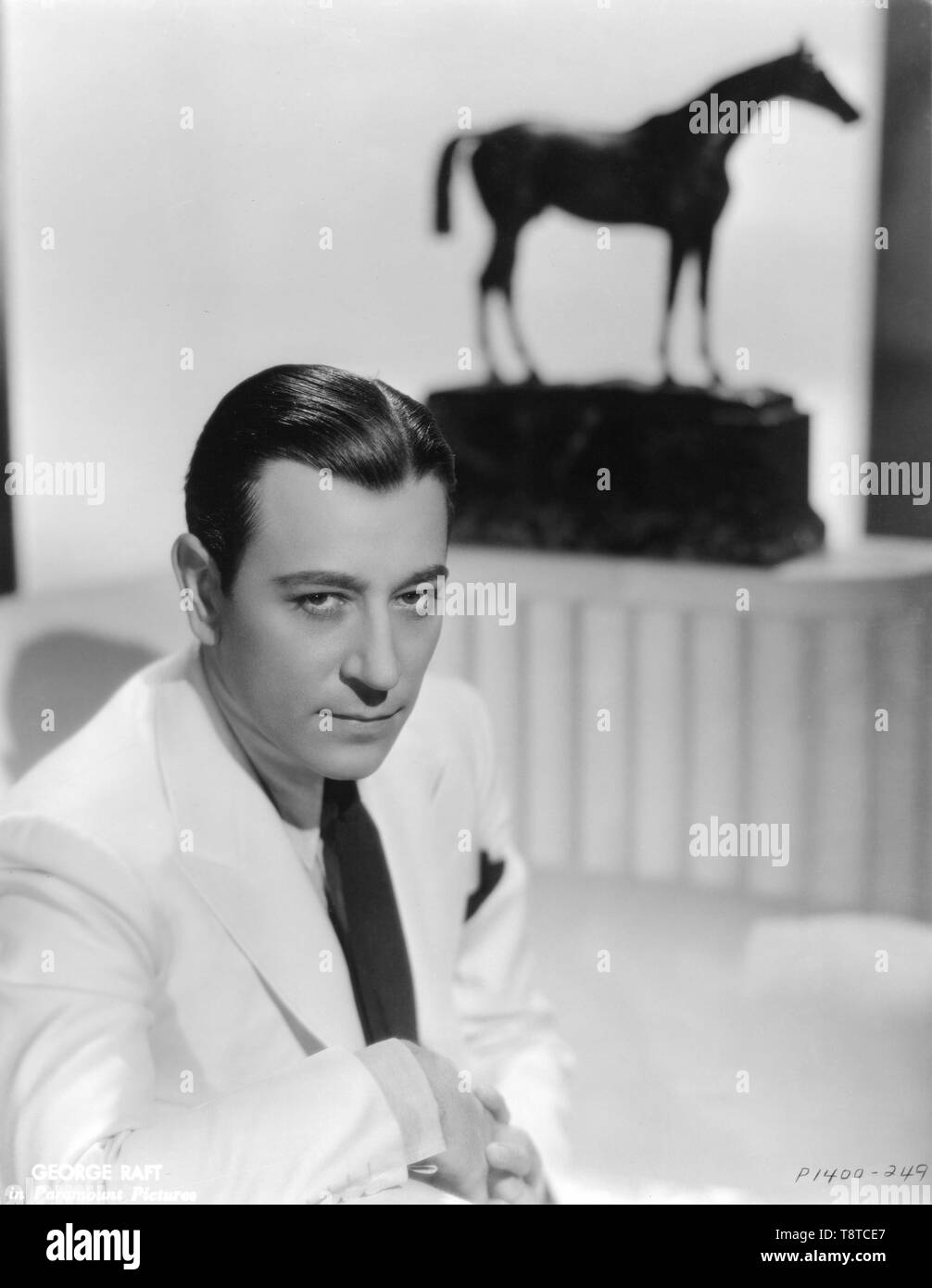 George raft portrait hi-res stock photography and images - Alamy