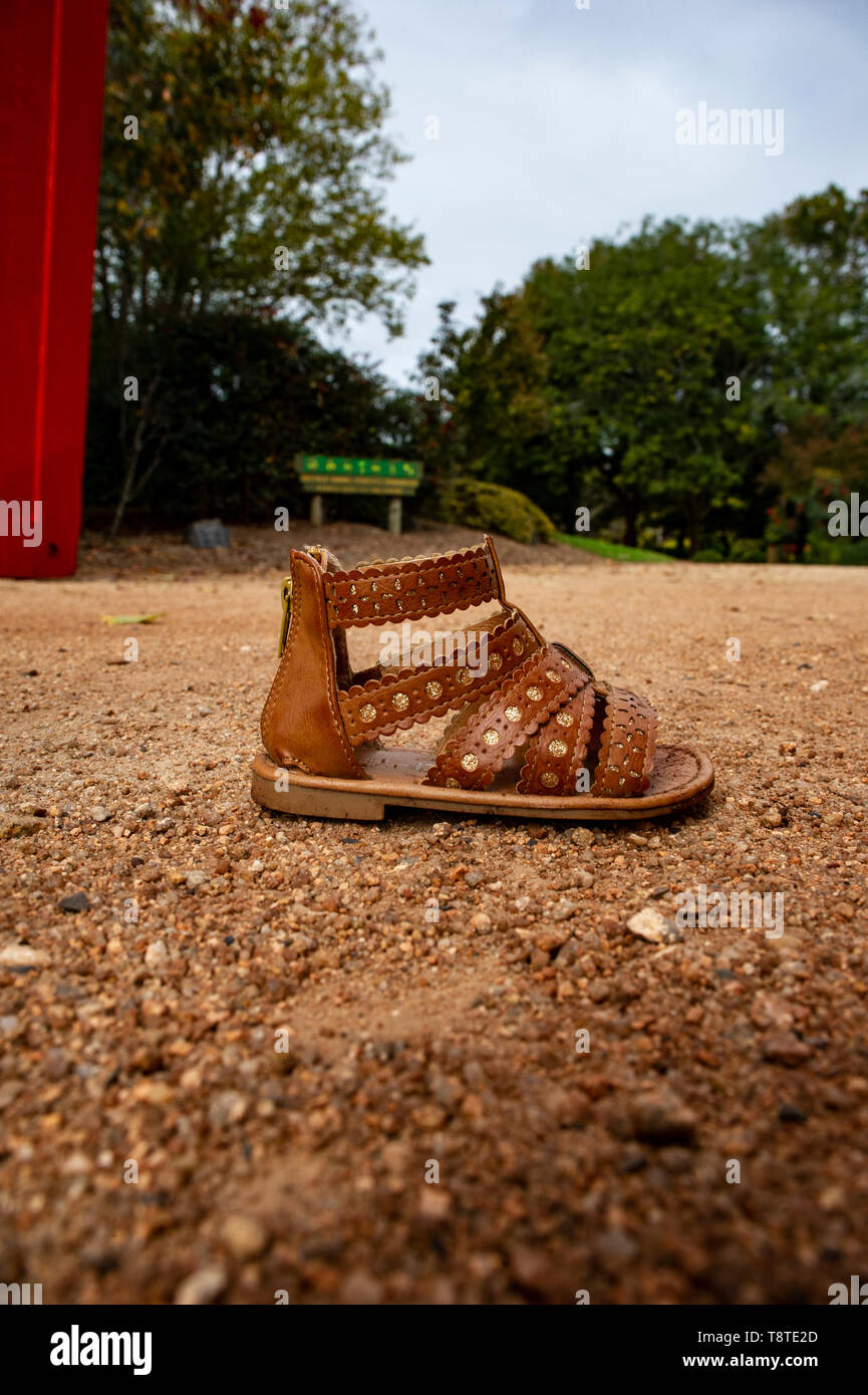 Abandoned shoe hi-res stock photography and images - Alamy