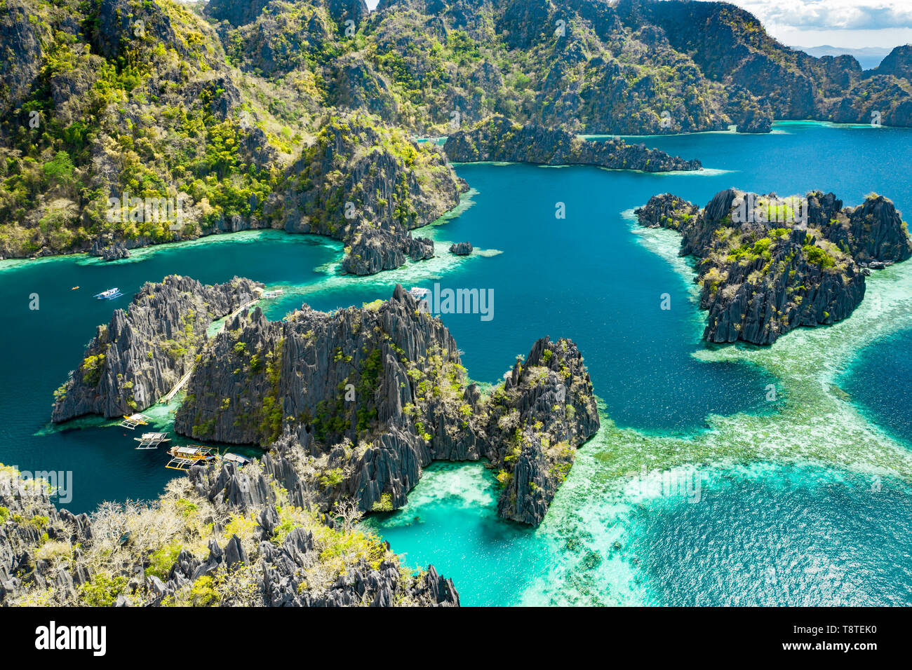 Aerial view of beautiful lagoons and limestone cliffs of Coron, Palawan ...