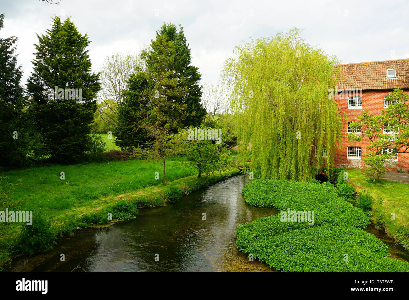 Old english watermill hi-res stock photography and images - Alamy