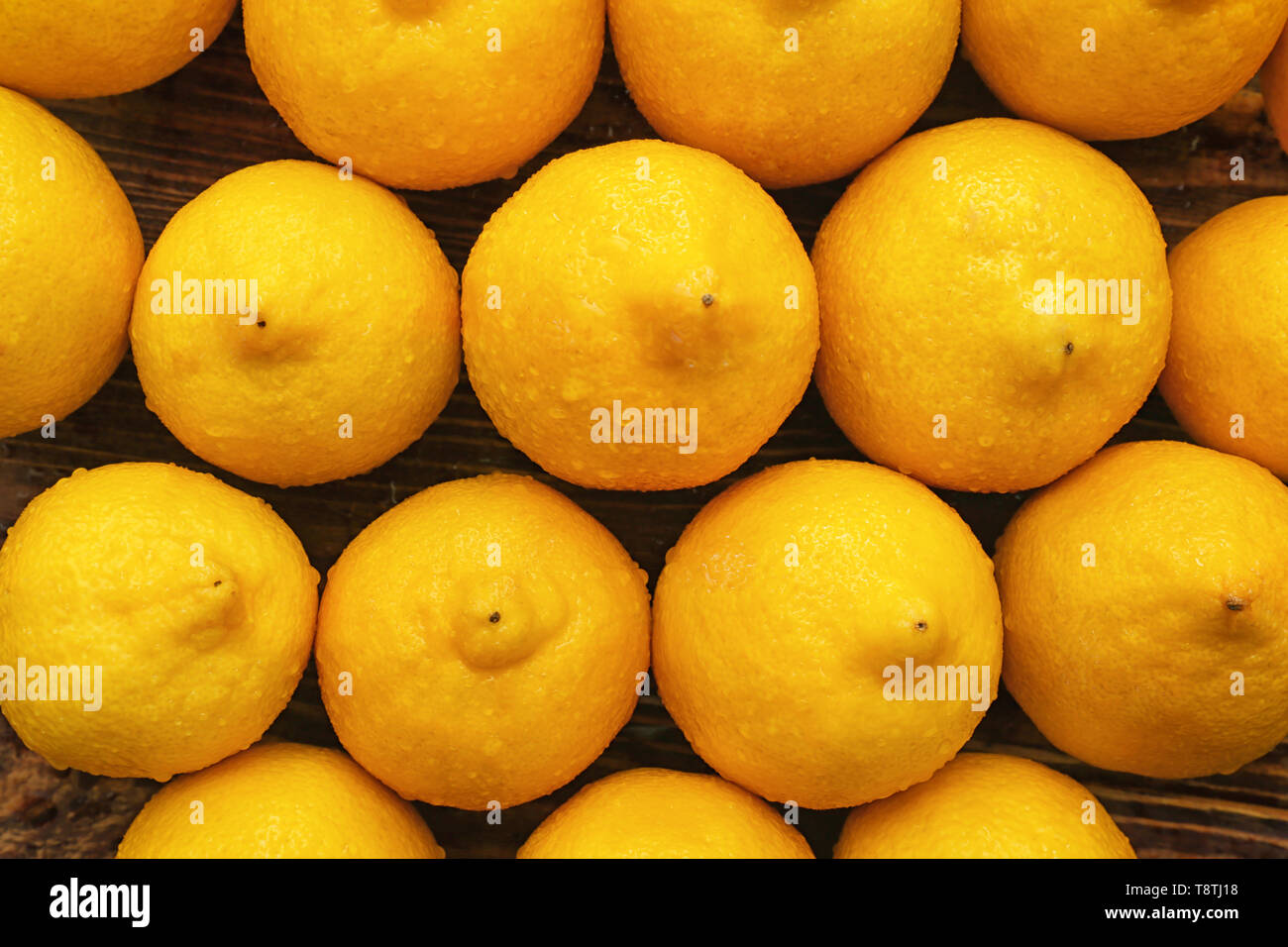 Ripe juicy lemons, top view Stock Photo - Alamy