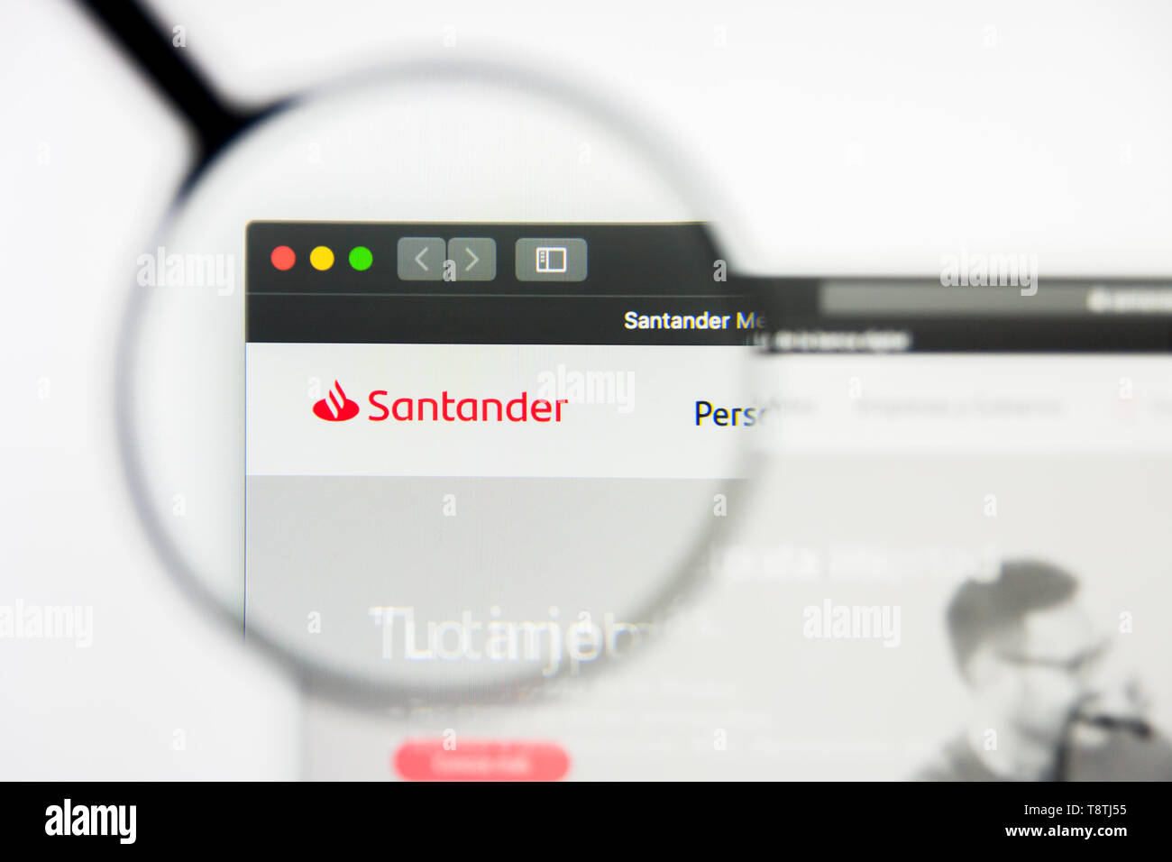 Richmond, Virginia, USA - 9 May 2019: Illustrative Editorial of Banco ...