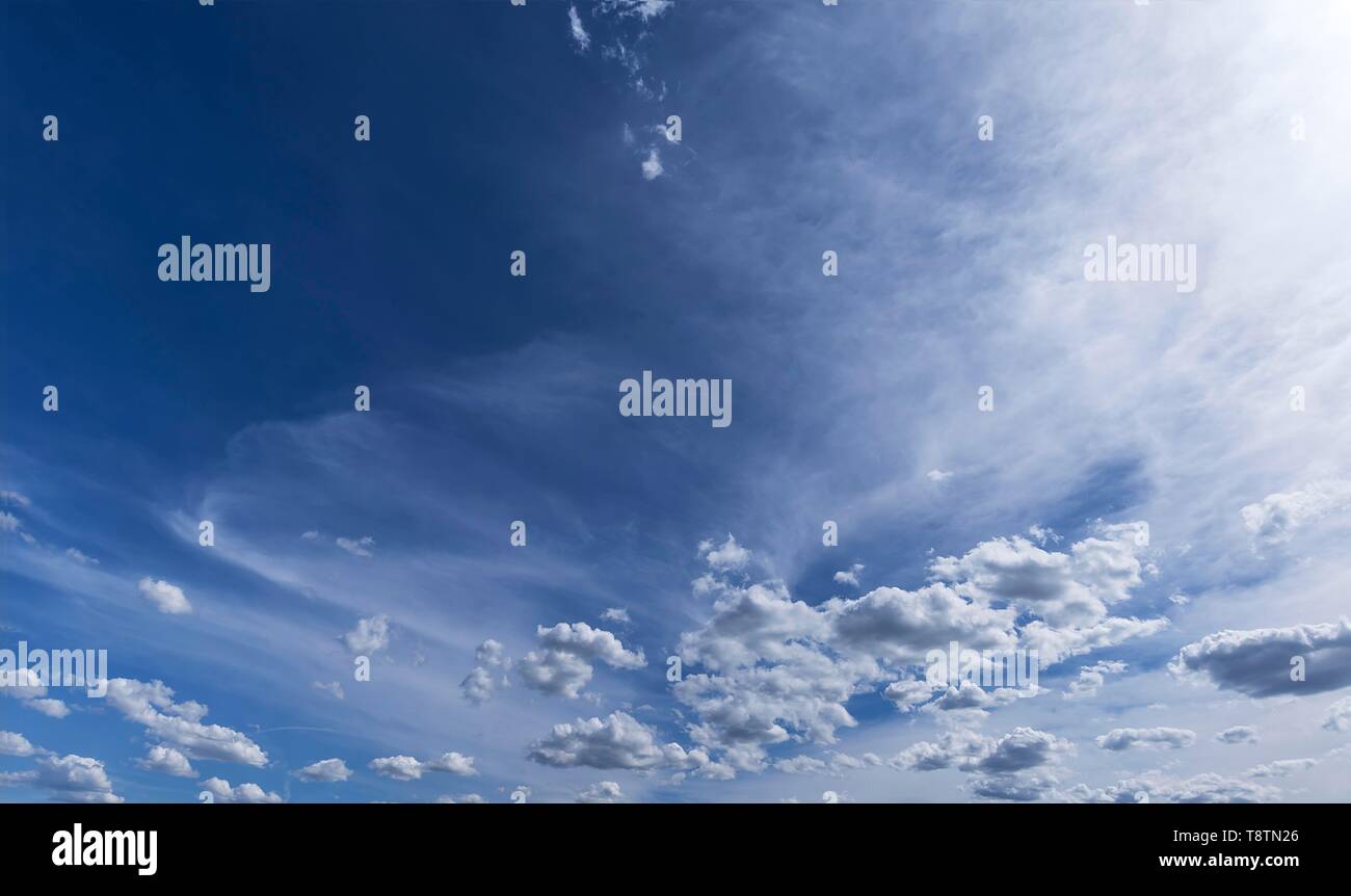 Cumulus humilis clouds (Cumulus humilis) in the blue sky, Bavaria ...