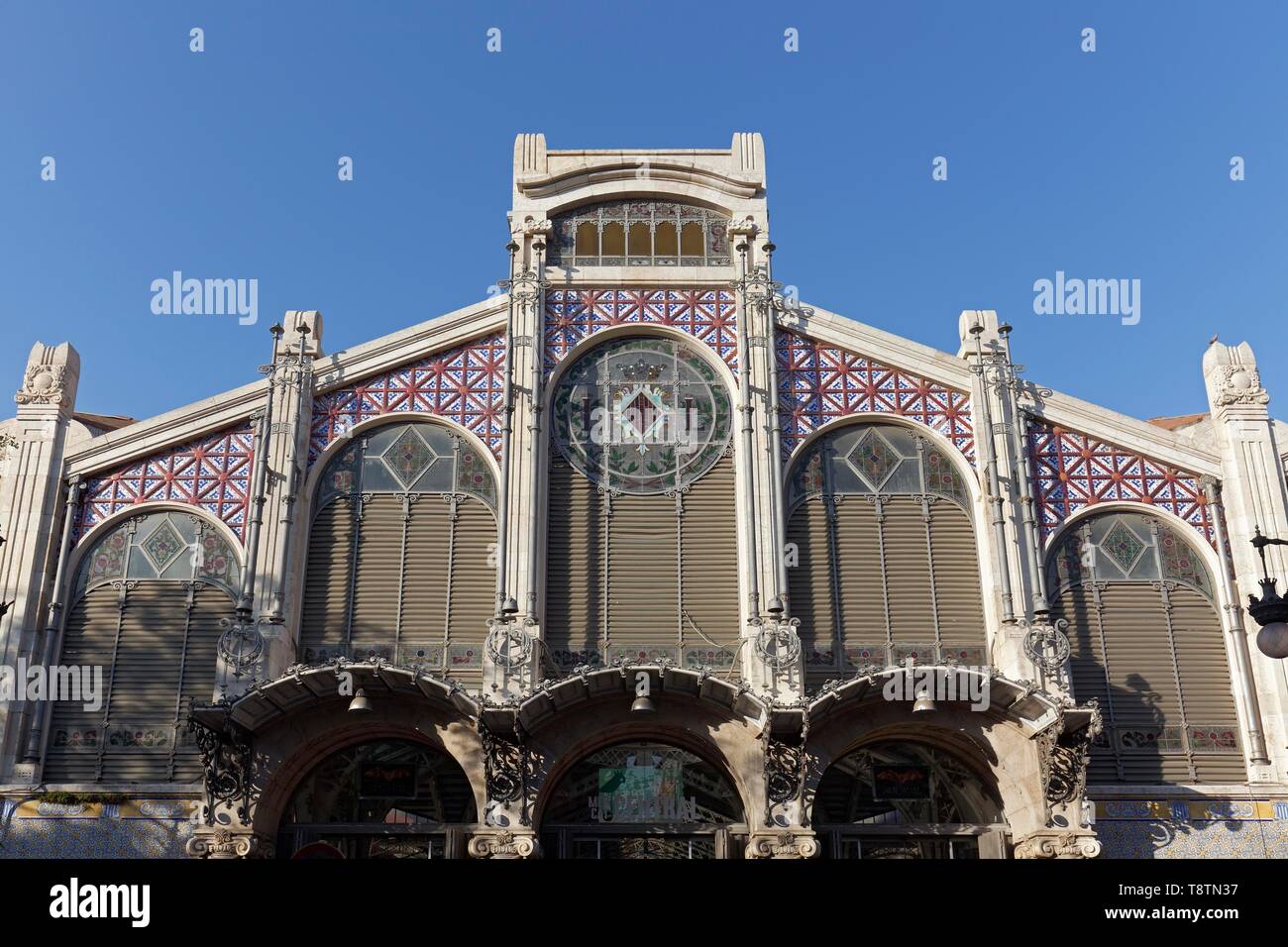 Facade, entrance to the market hall, Mercat Central, Valencian ...