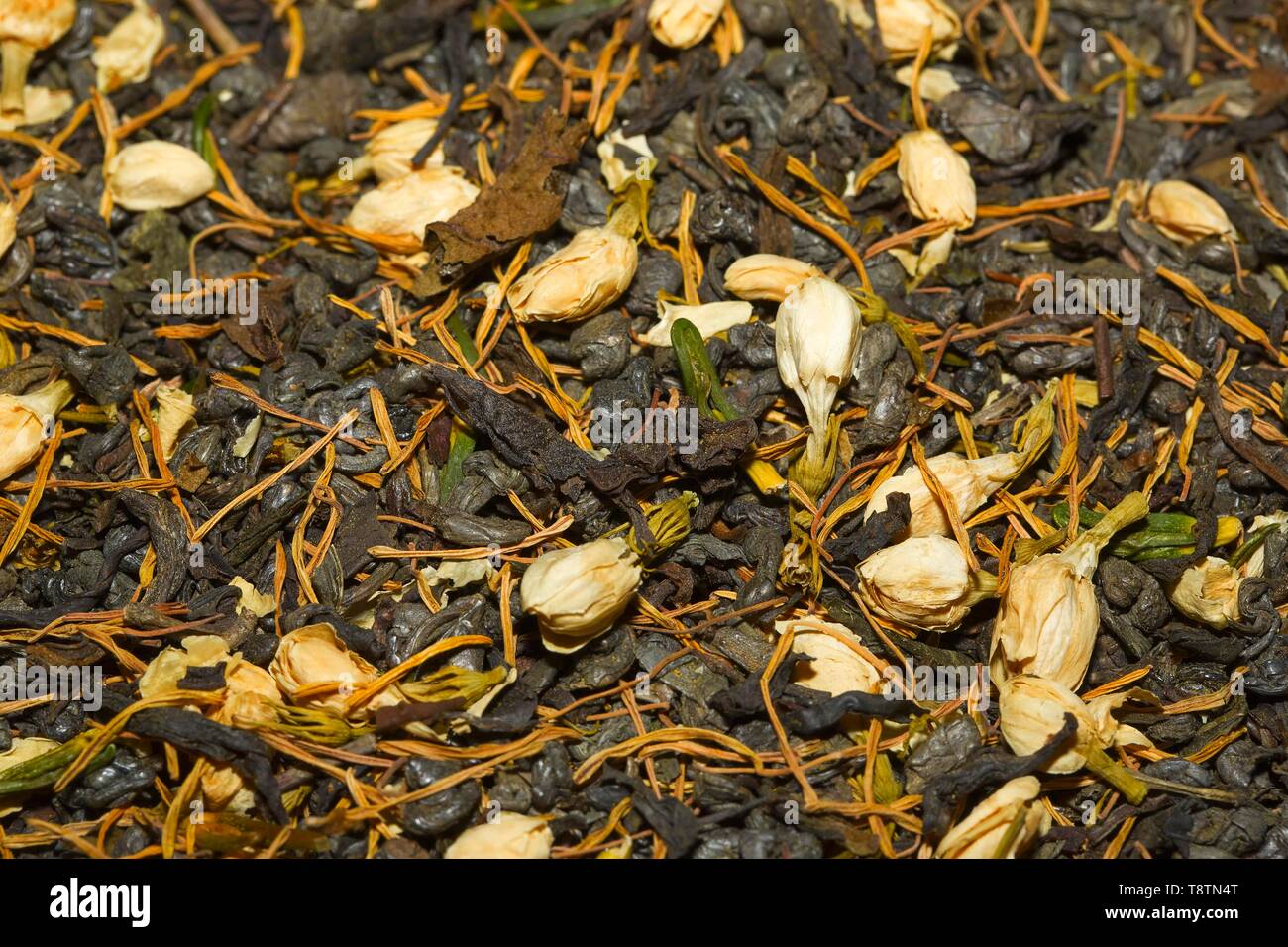 Tea blend, jasmine blossoms with green Gunpowder tea, Lotus Plumule ...