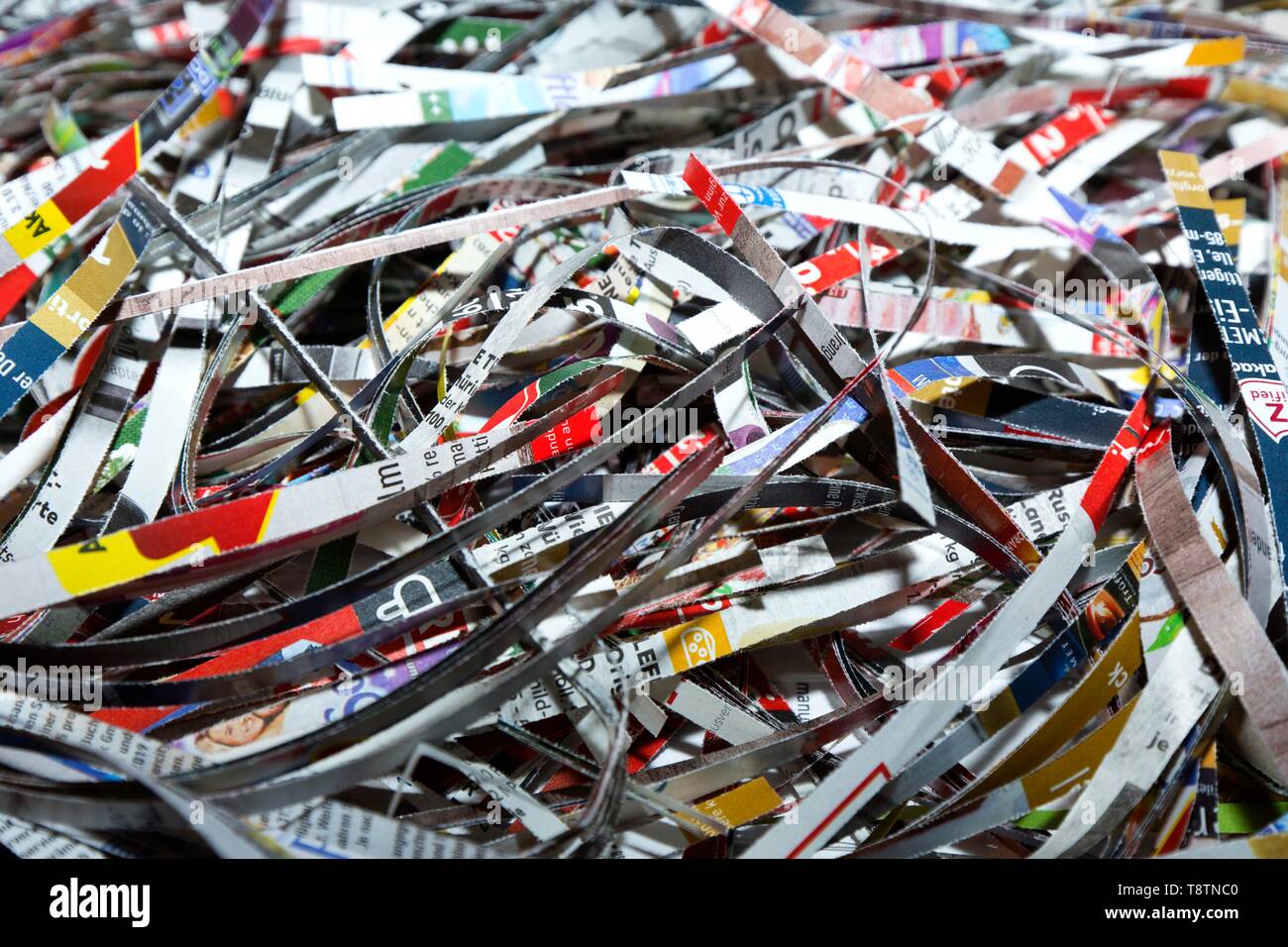 Shredded brochures hi-res stock photography and images - Alamy