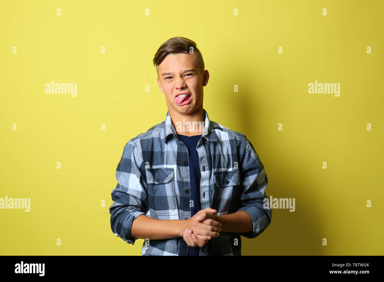 Disgusted face teenager hi-res stock photography and images - Alamy