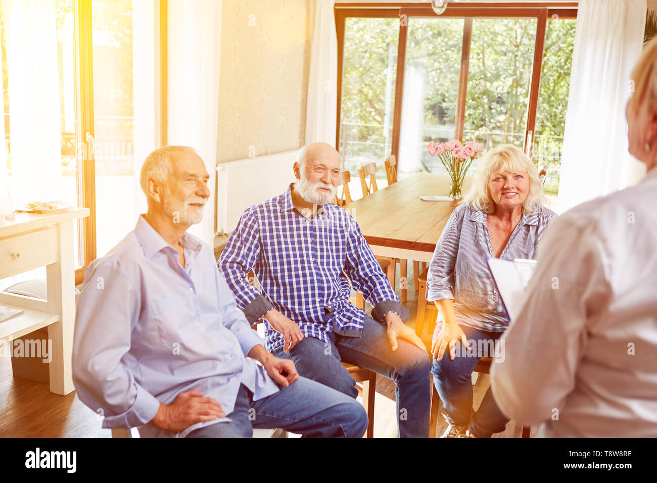 Group therapy hi-res stock photography and images - Alamy