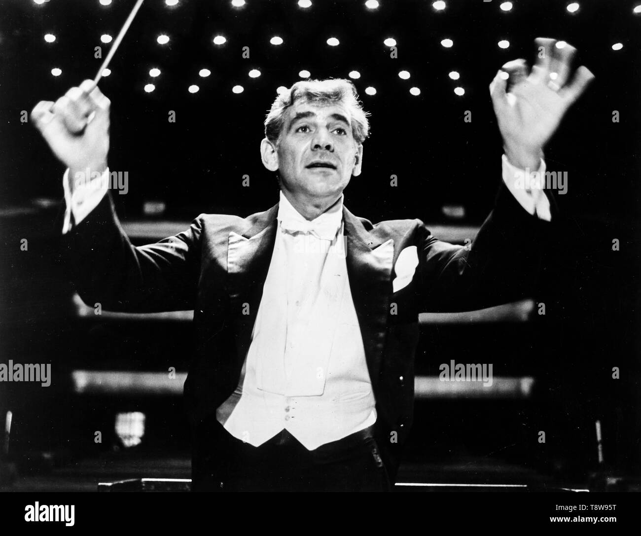 Composer leonard bernstein hi-res stock photography and images - Alamy