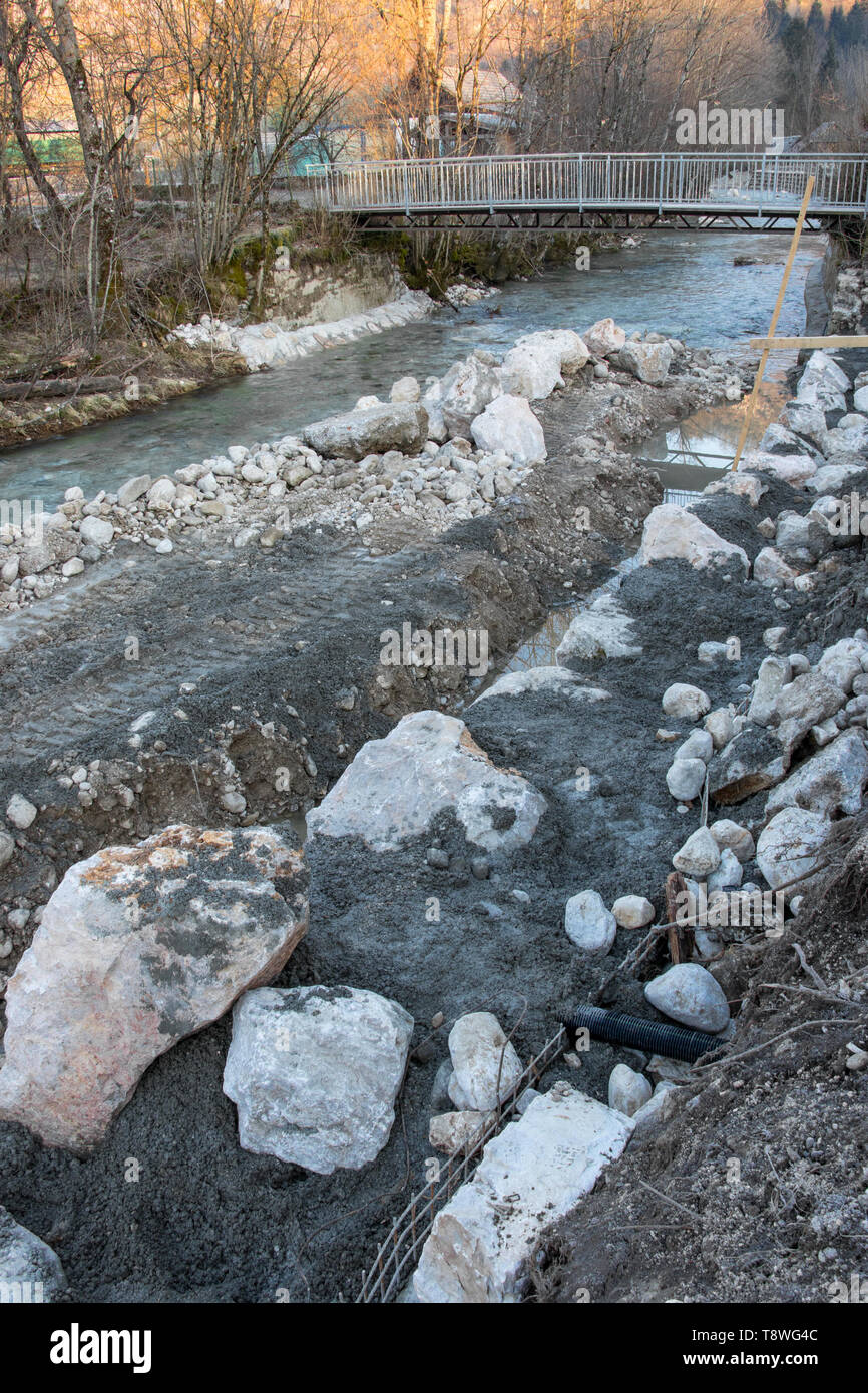 Bridge rebuilding infrastructure project hi-res stock photography and ...