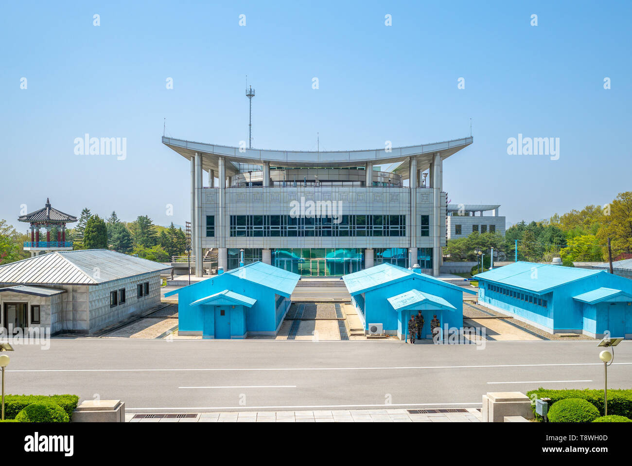 38th parallel hi-res stock photography and images - Alamy