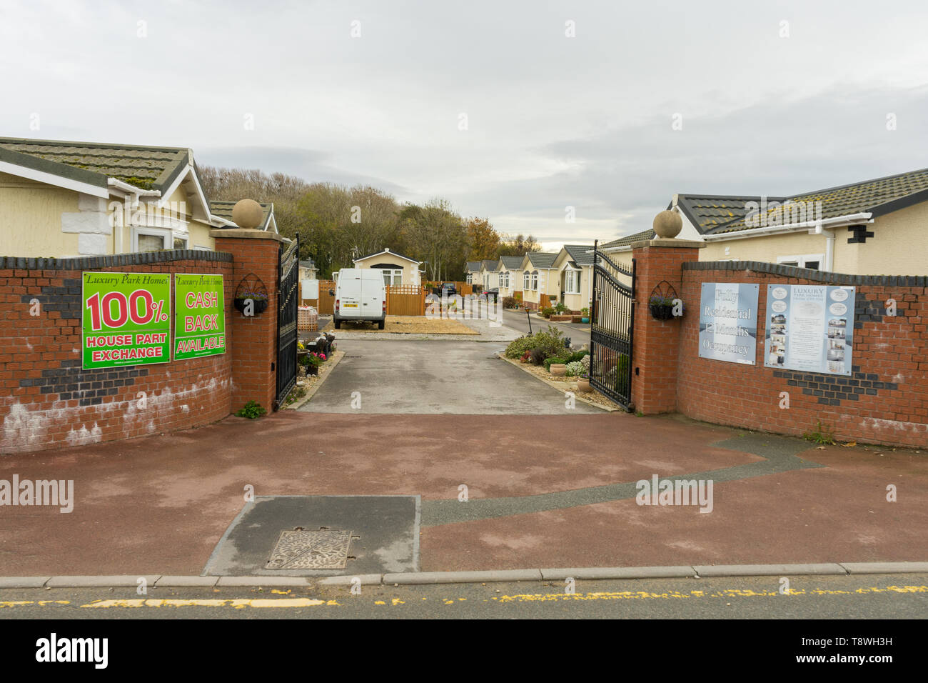 Holiday Homes and Holiday Park, Caravans and Chalets in Talacre, North ...