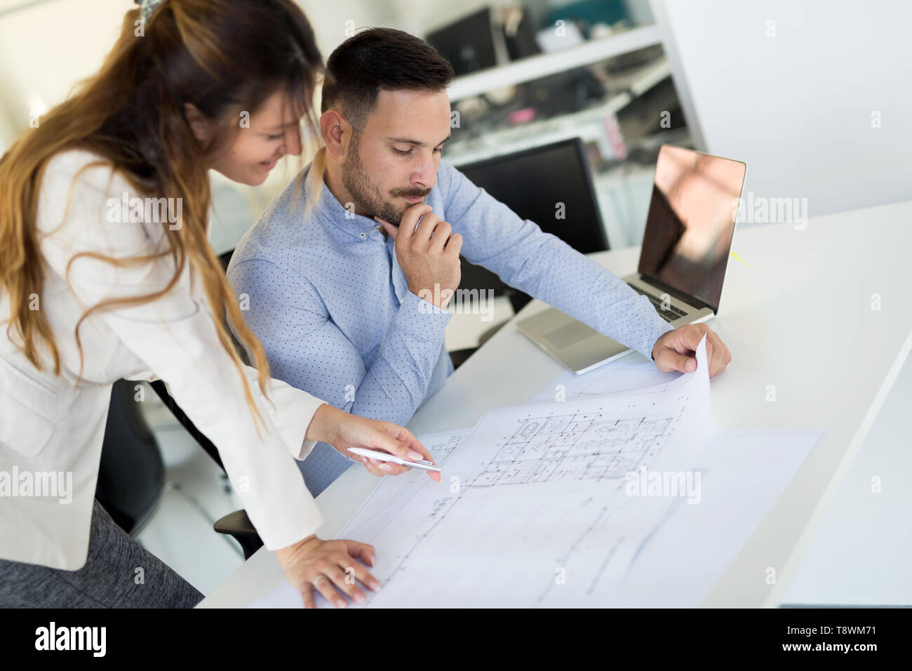 Worker architect hi-res stock photography and images - Alamy