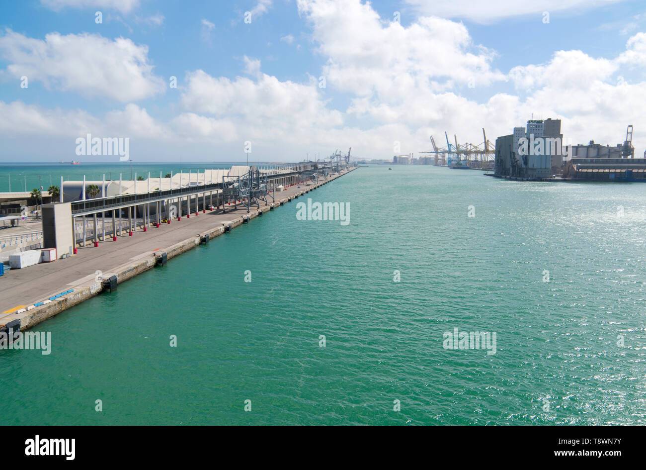 Cruise terminal of the port of Barcelona Stock Photo - Alamy