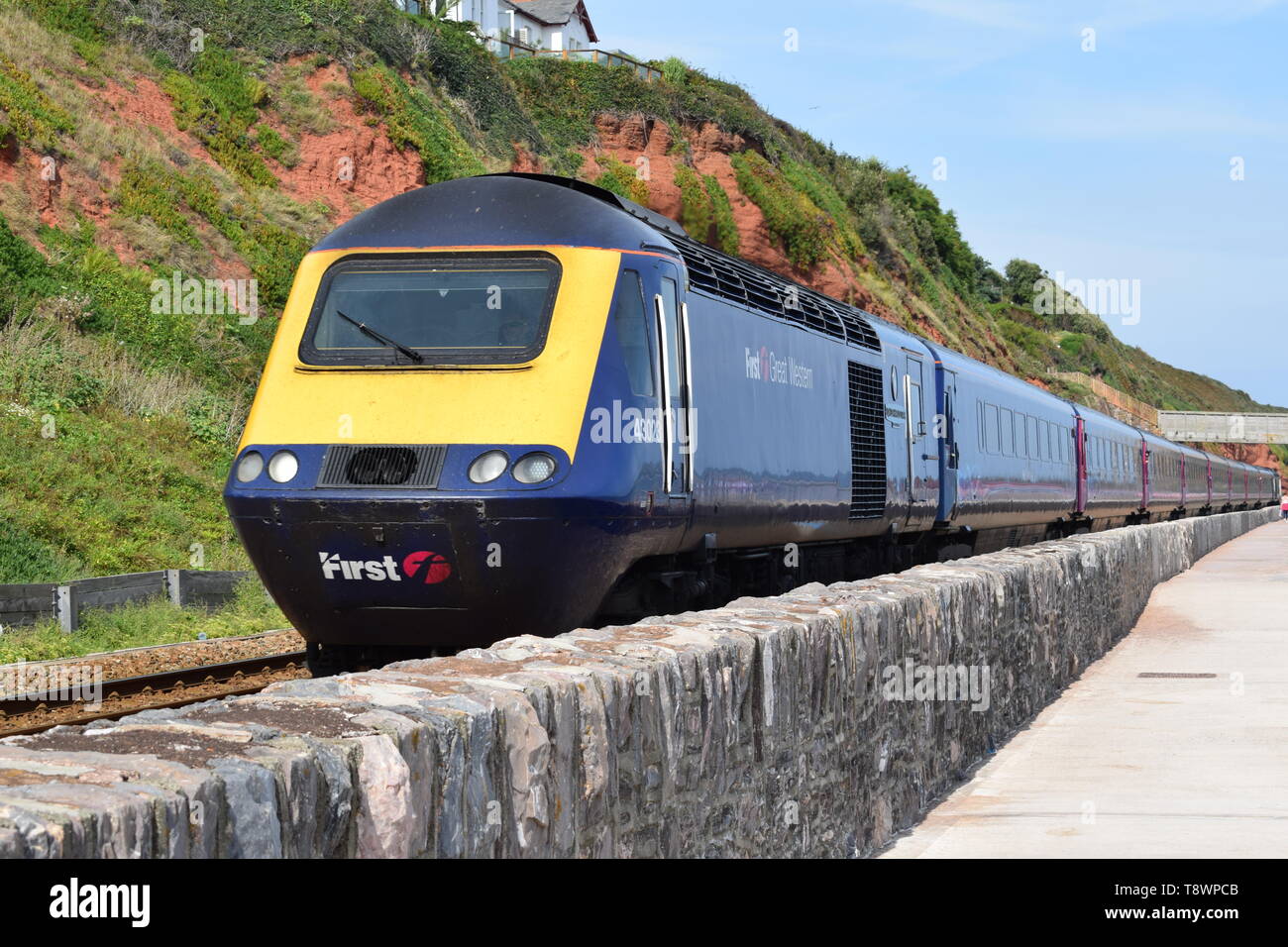 Gwr high speed train hi-res stock photography and images - Alamy