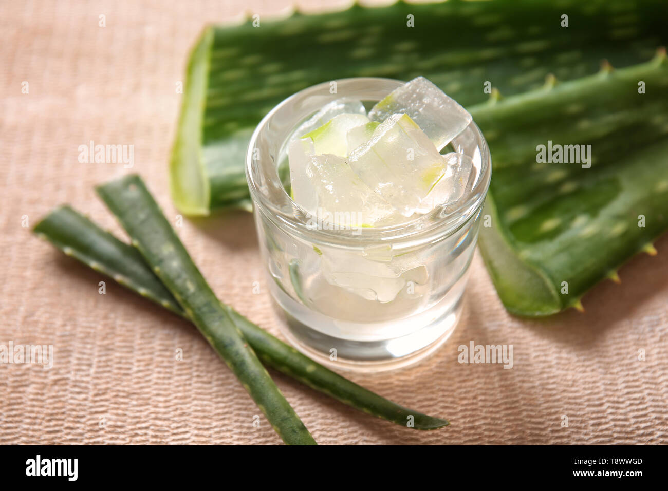 Aloe leaf pulp vera hi-res stock photography and images - Alamy