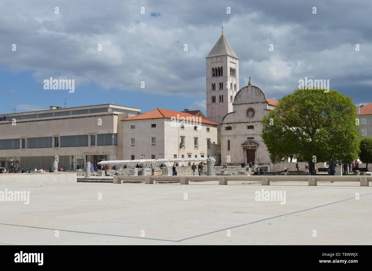 Town square zadar hi-res stock photography and images - Alamy