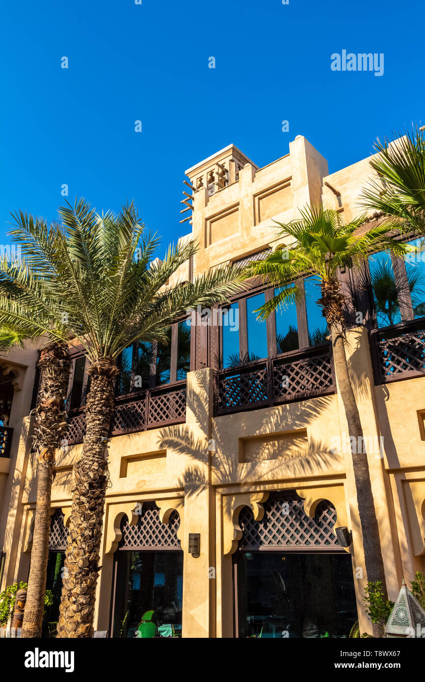 Architecture of buildings in the Arab style Stock Photo - Alamy